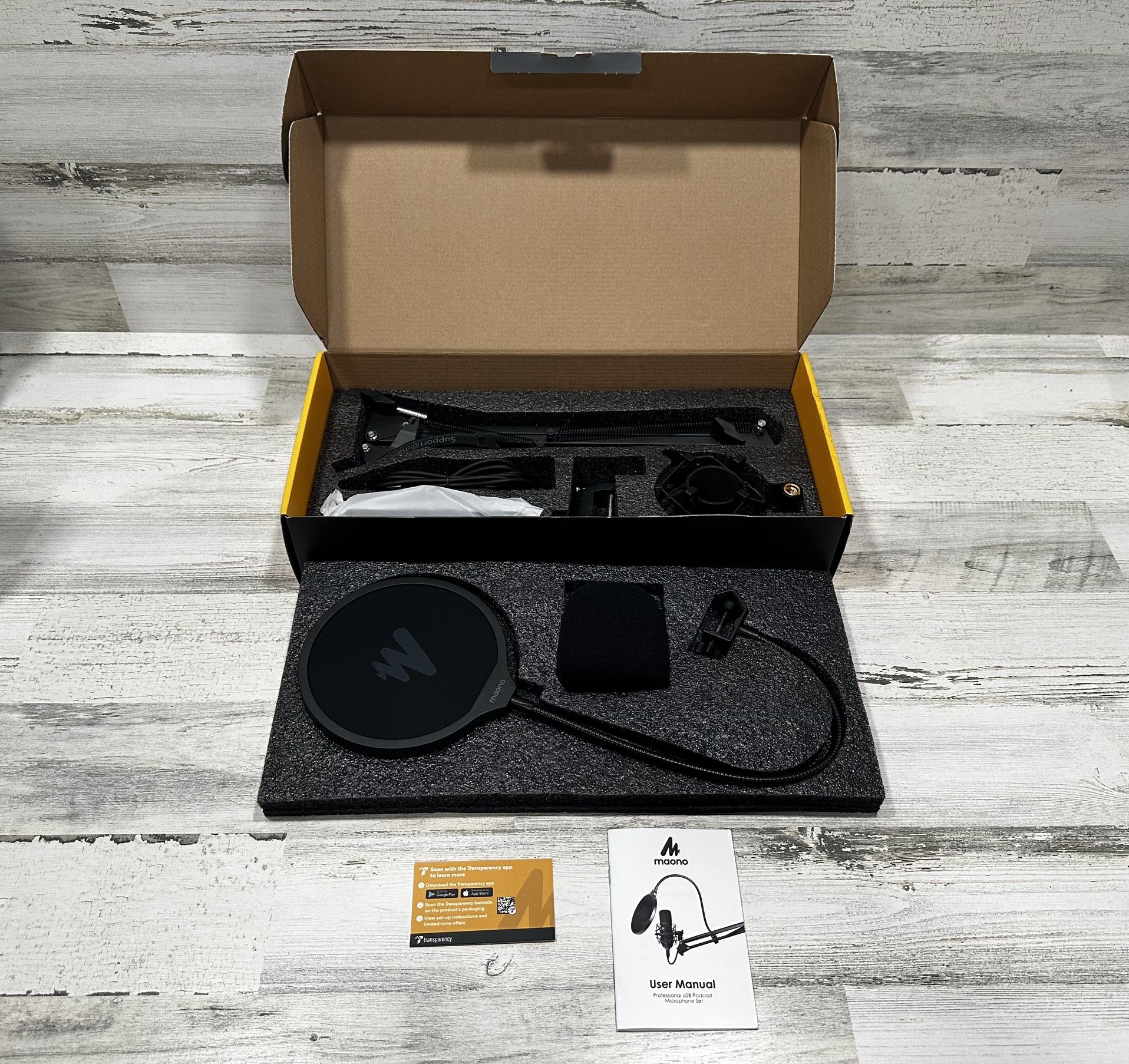 Maono Podcasting Microphone Kit - (AU-A04) Professional Audio USB Hi ...
