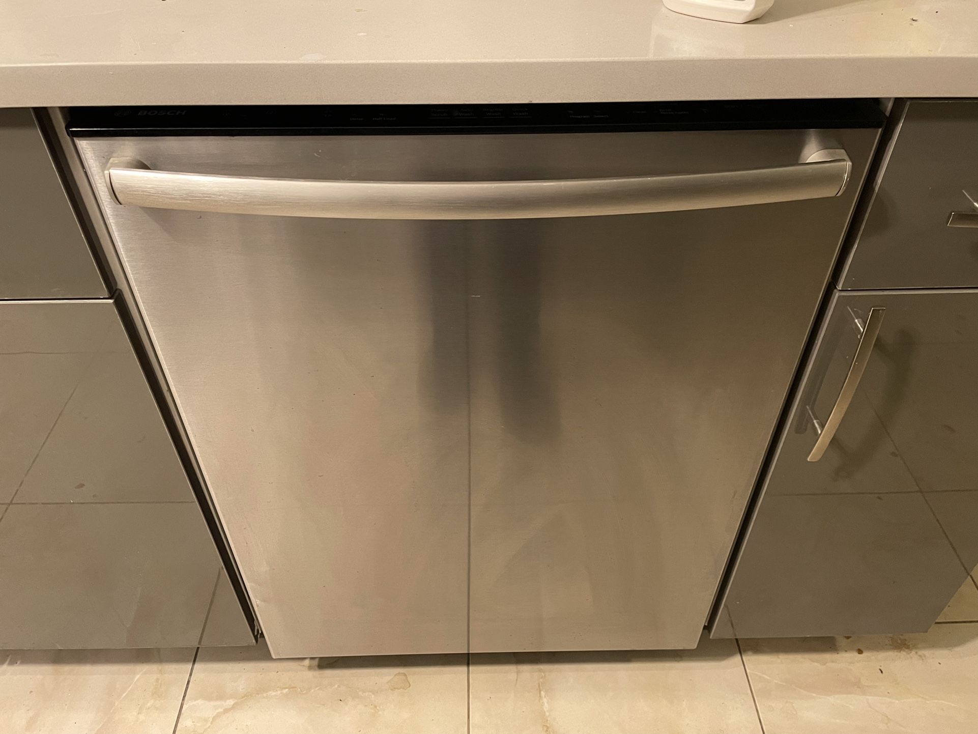 Dishwasher Bosch for Sale in Brooklyn, NY - OfferUp