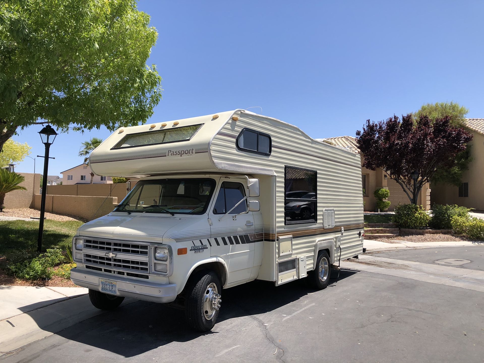 1990 Vintage Class C RV $9000.00 for Sale in Las Vegas, NV - OfferUp