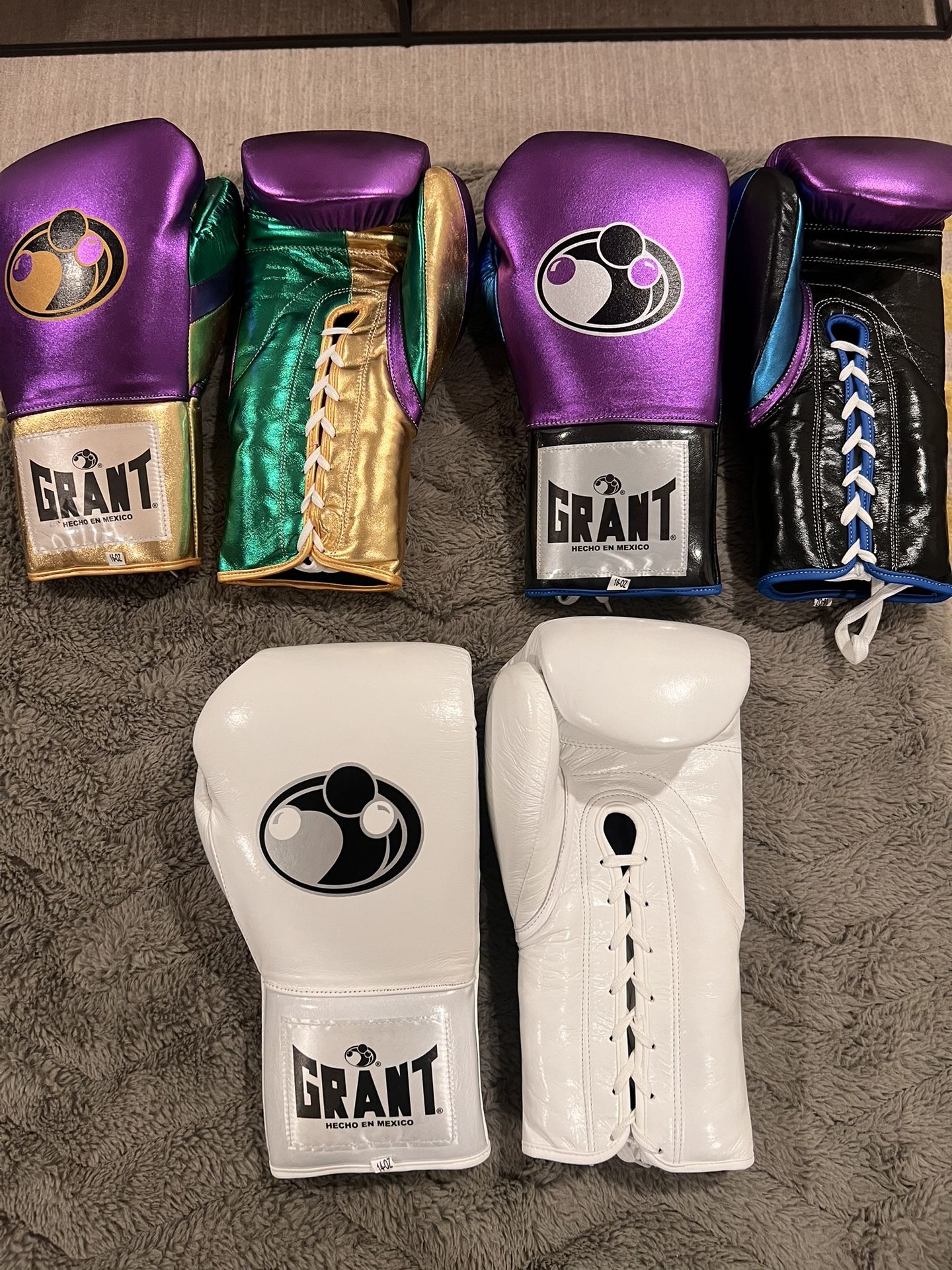 Grant Boxing Gloves for Sale in Glendale, CA - OfferUp