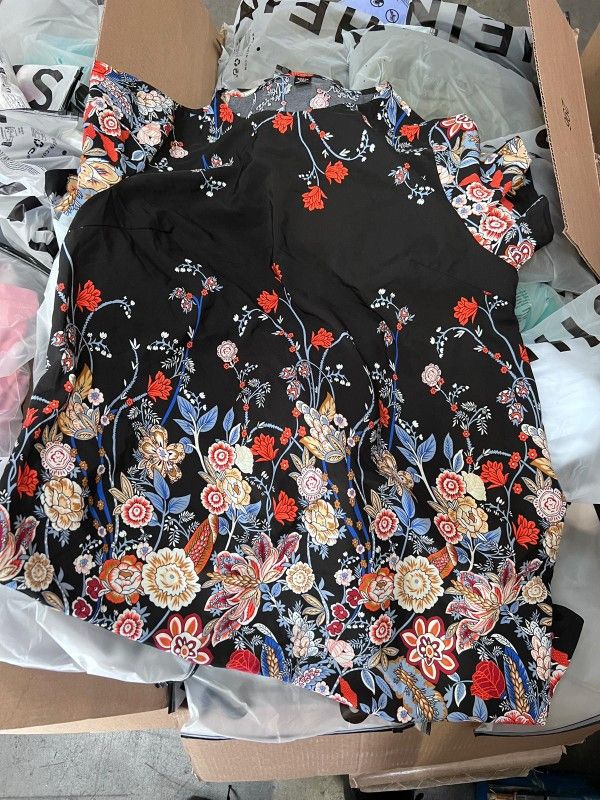 Ropa Shein Pack 300 Piezas for Sale in Covina, CA - OfferUp