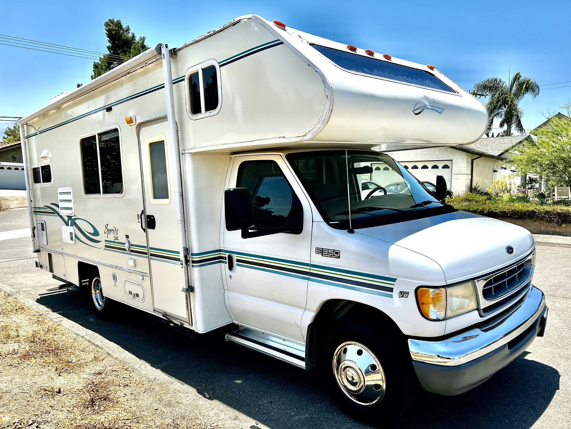 2002 Shasta Class C 21ft for Sale in Corona, CA - OfferUp
