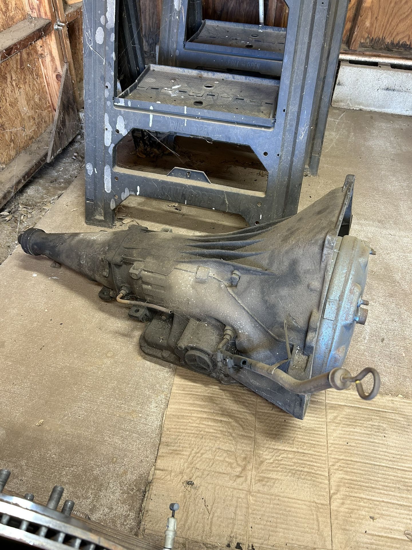 Ford C6 Transmission for Sale in Temecula, CA - OfferUp