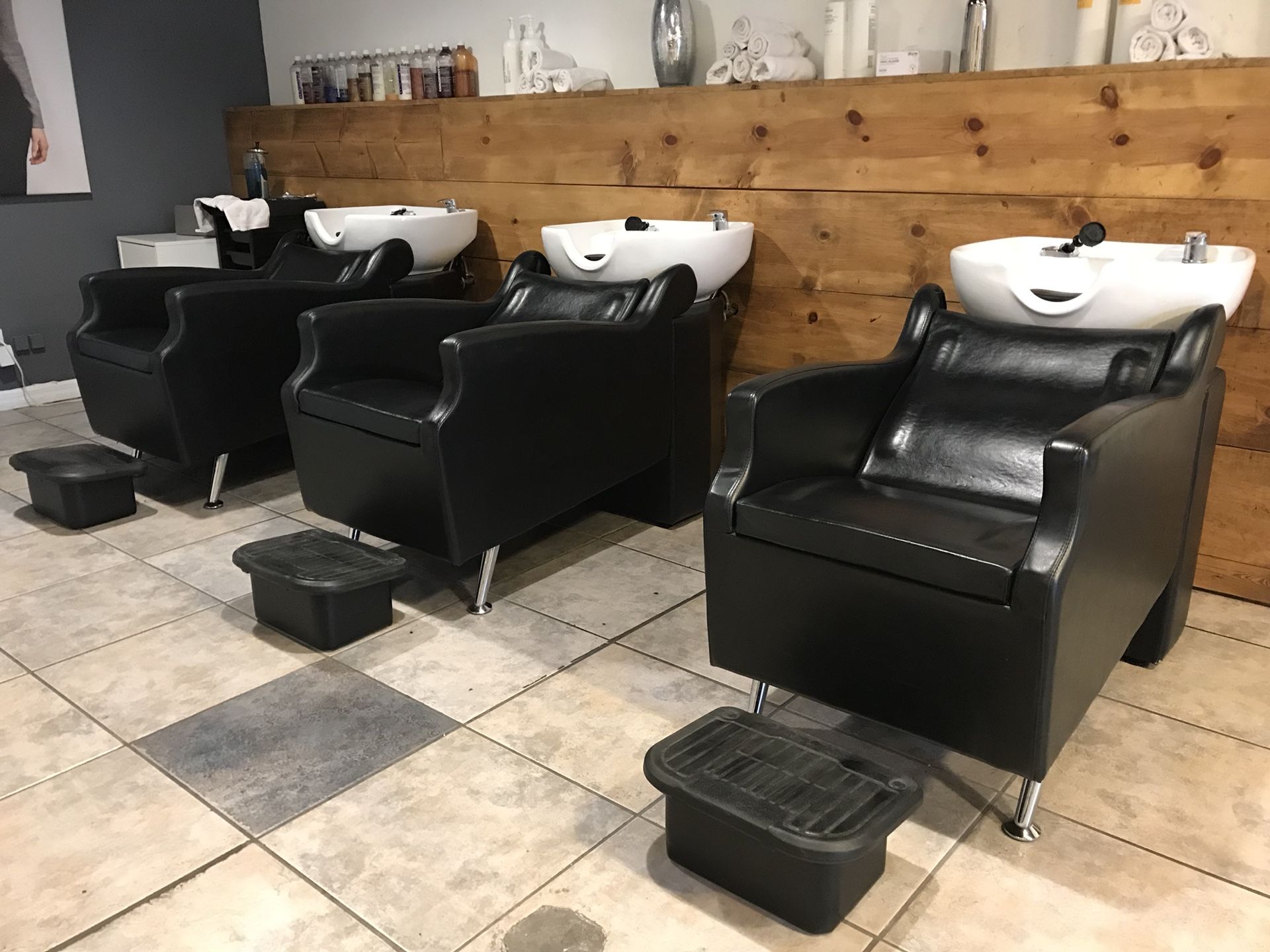 3 Minerva Beauty Avant Backwash Shampoo Systems for Sale in West Palm ...