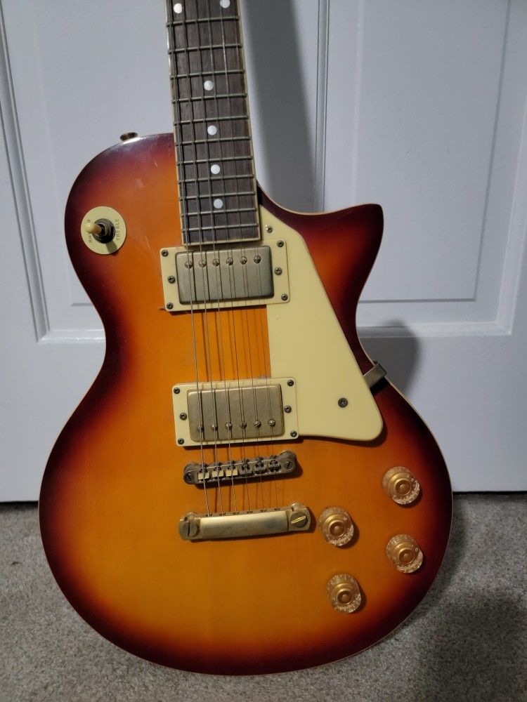 First Act M2G-200 B Electric Guitar for Sale in Chesapeake, VA - OfferUp