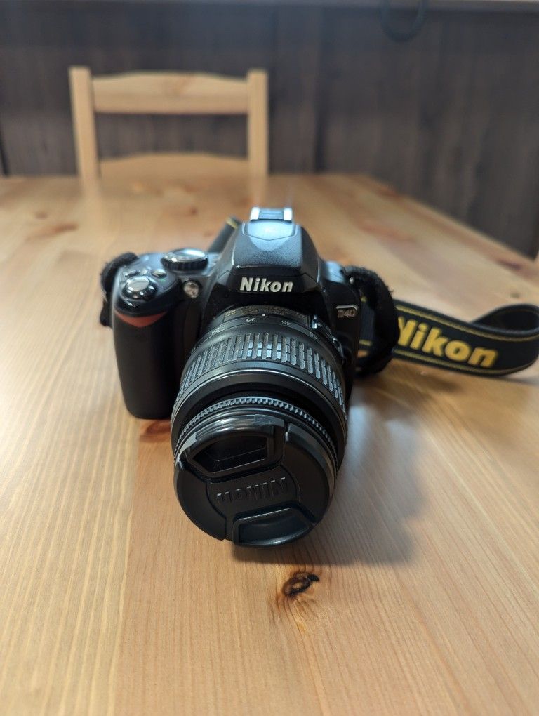 Nikon D40 Digital Camera for Sale in Burbank, CA - OfferUp