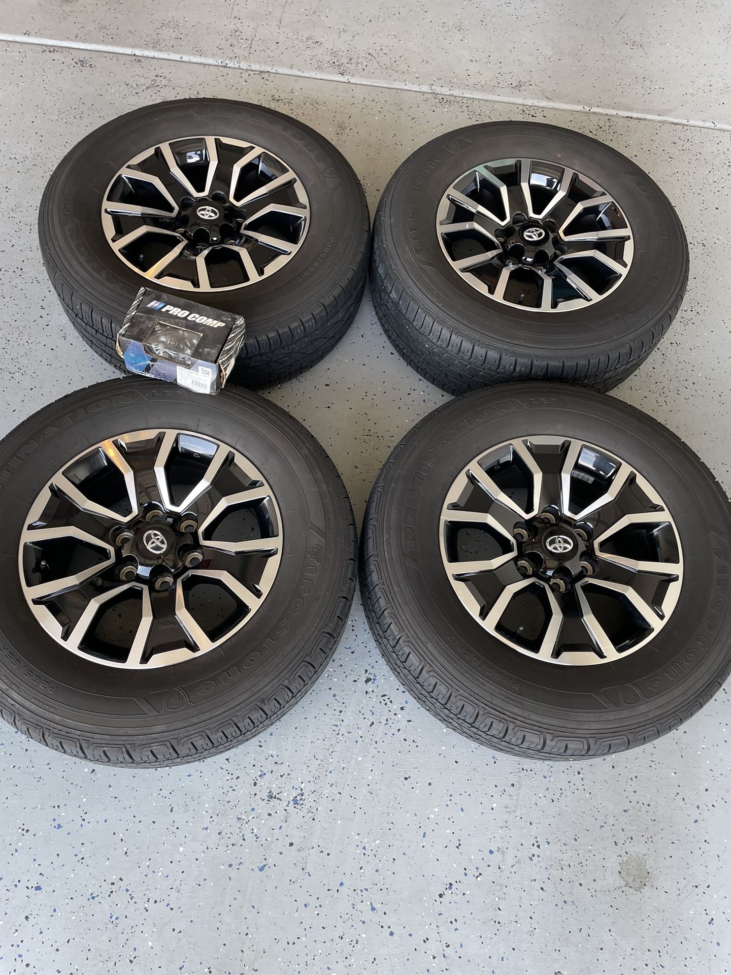 2022 Toyota Tacoma Trd Sport Oem 17in Wheels 265/70r17 for Sale in ...