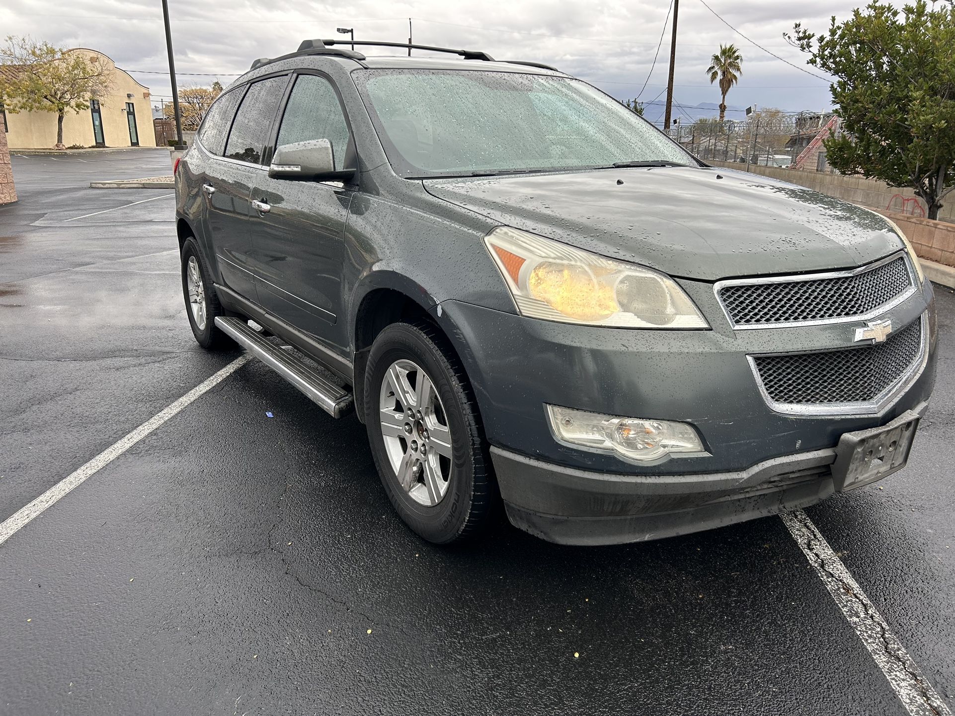 2011 Chevrolet Traverse for Sale in Las Vegas, NV - OfferUp