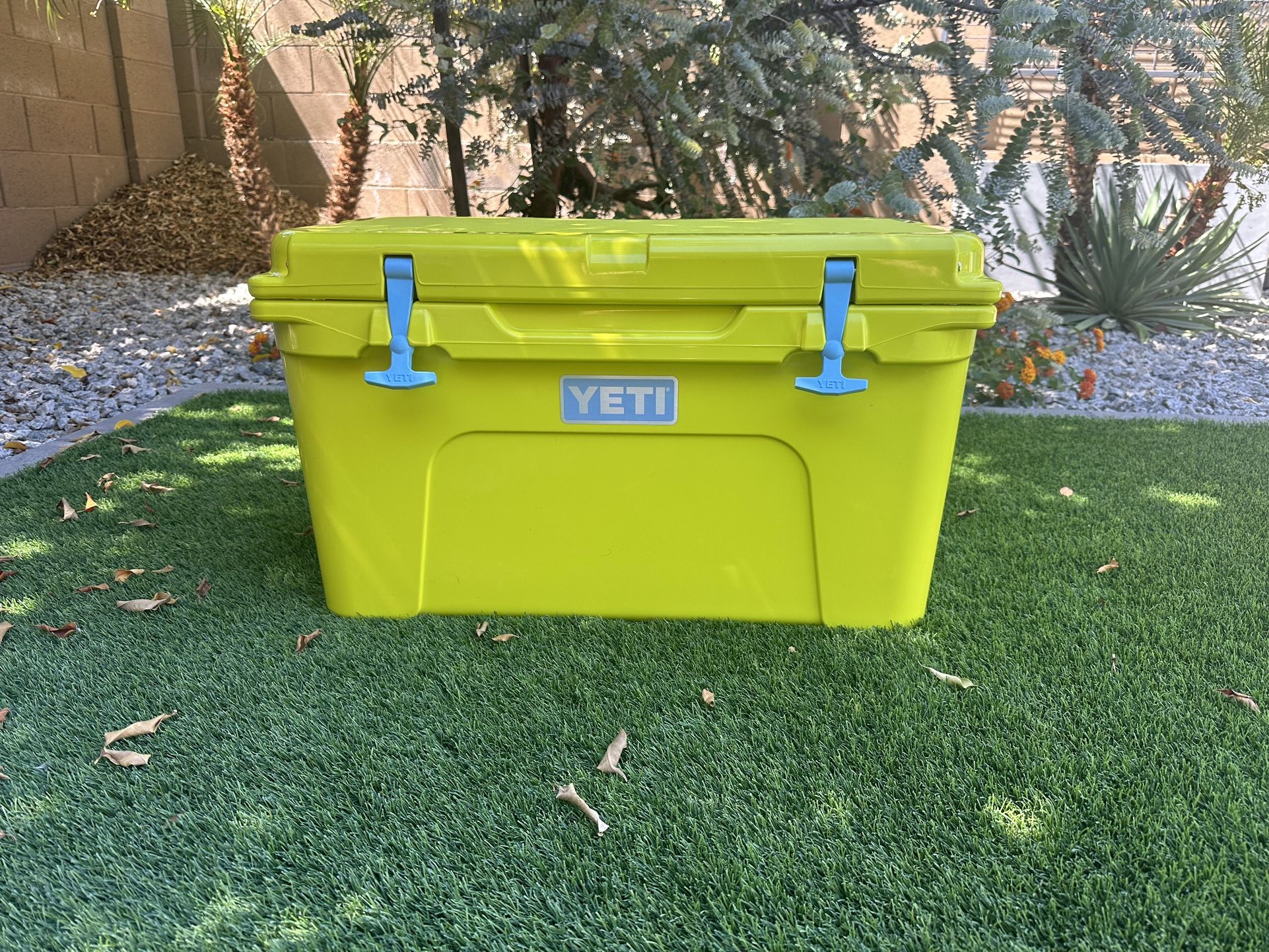 Yeti 45 Tundra for Sale in Glendale, AZ - OfferUp