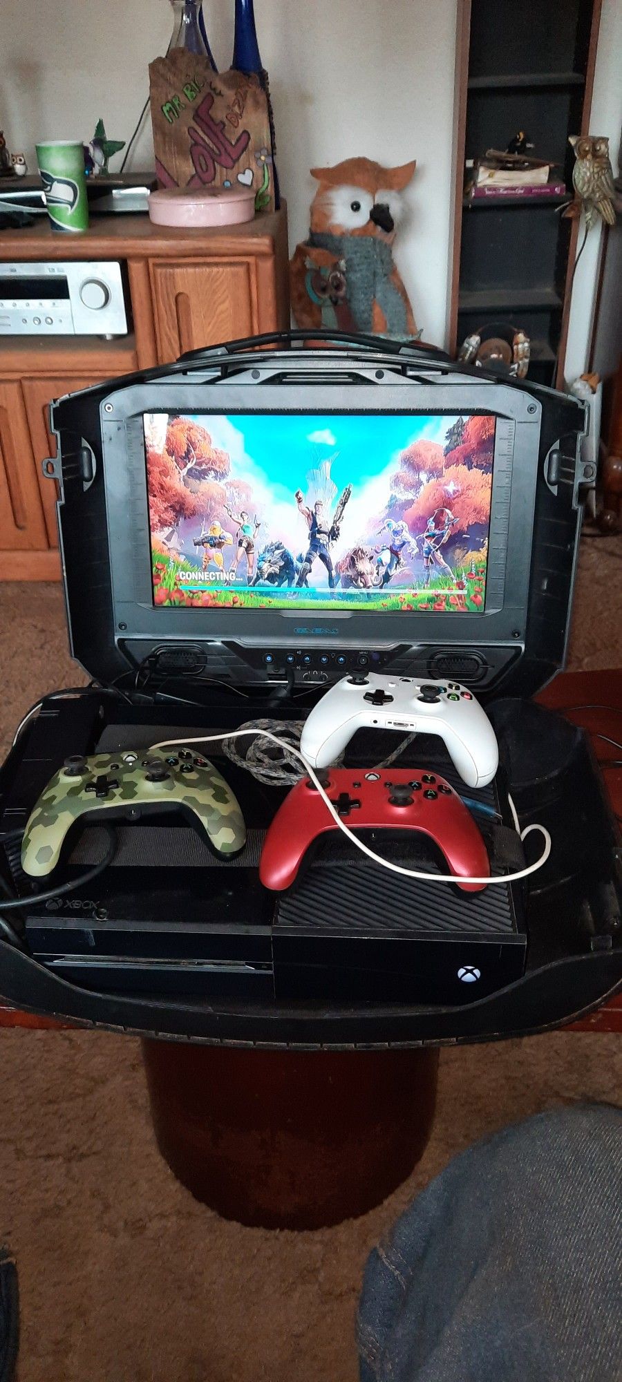 Xbox One And Gaem Case W/led TV for Sale in Concrete, WA - OfferUp
