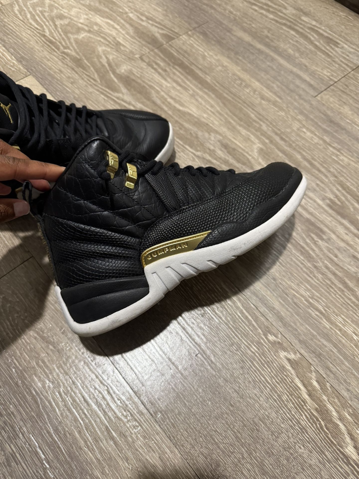 Jordan’s (NO BOX) for Sale in Houston, TX - OfferUp
