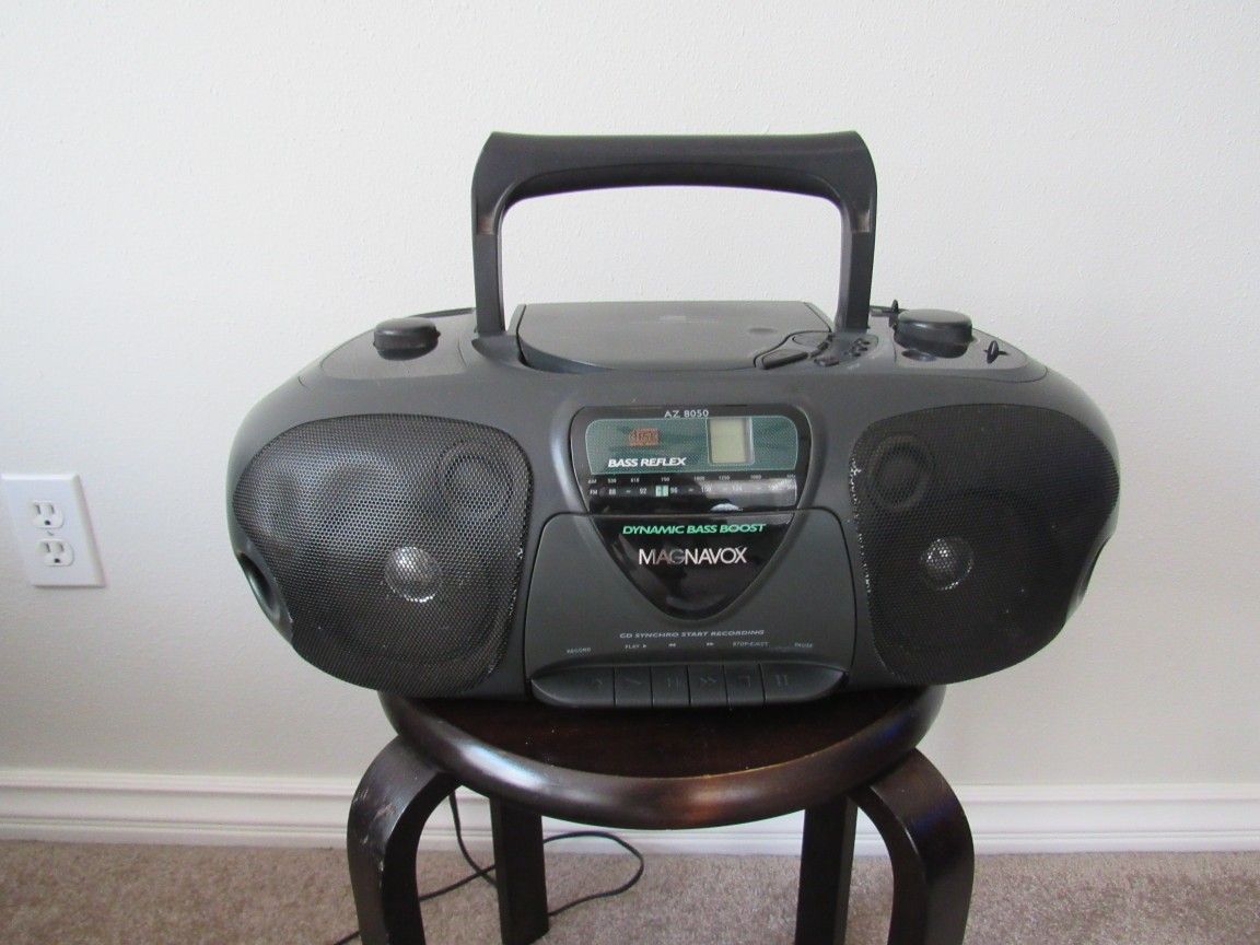 Magnavox Boom Box CD/Cassette/FM-AM for Sale in Huntington Beach, CA ...