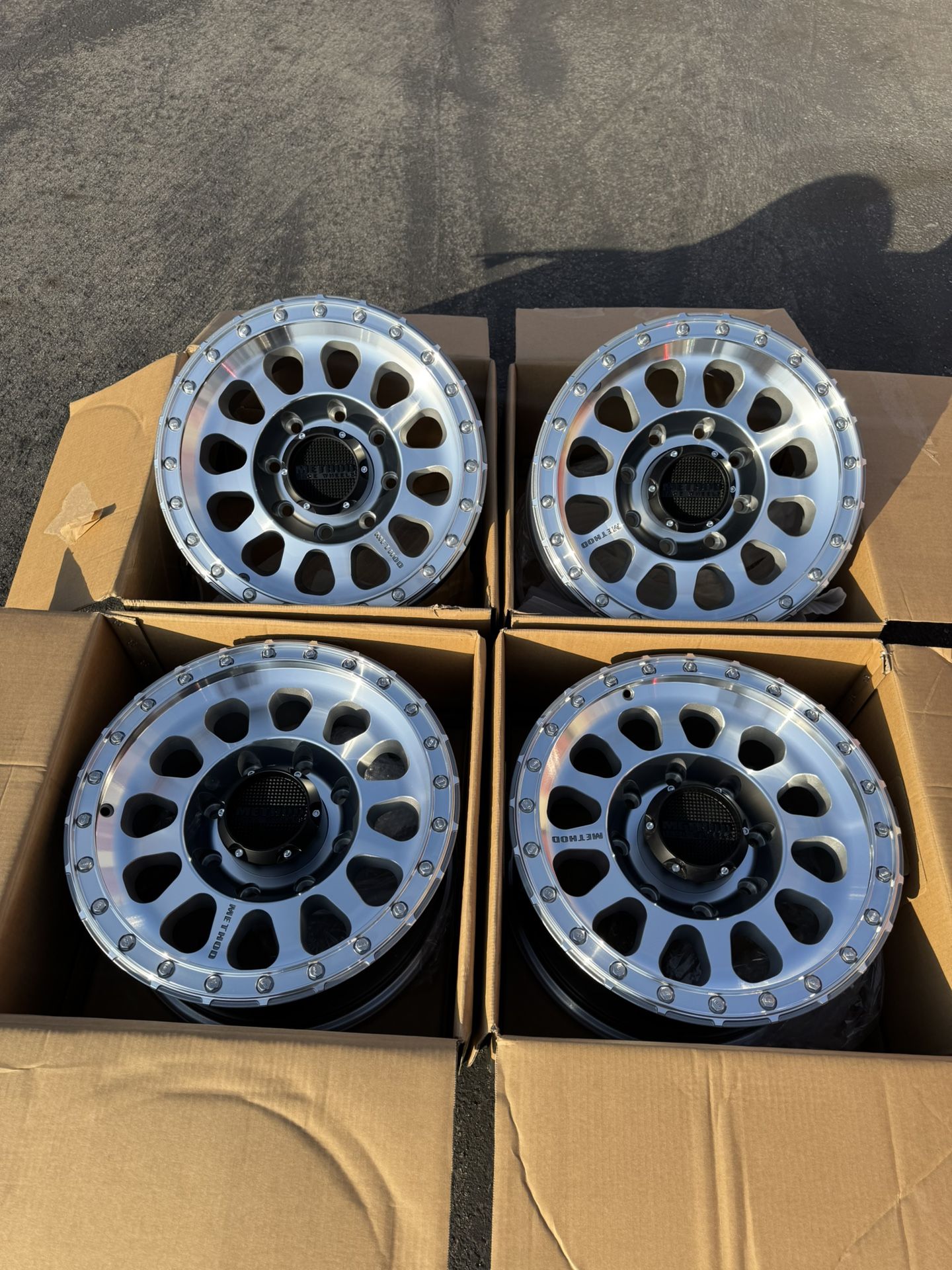 Terrific 17 Inch Rims 8 Lug Chevy Pictures