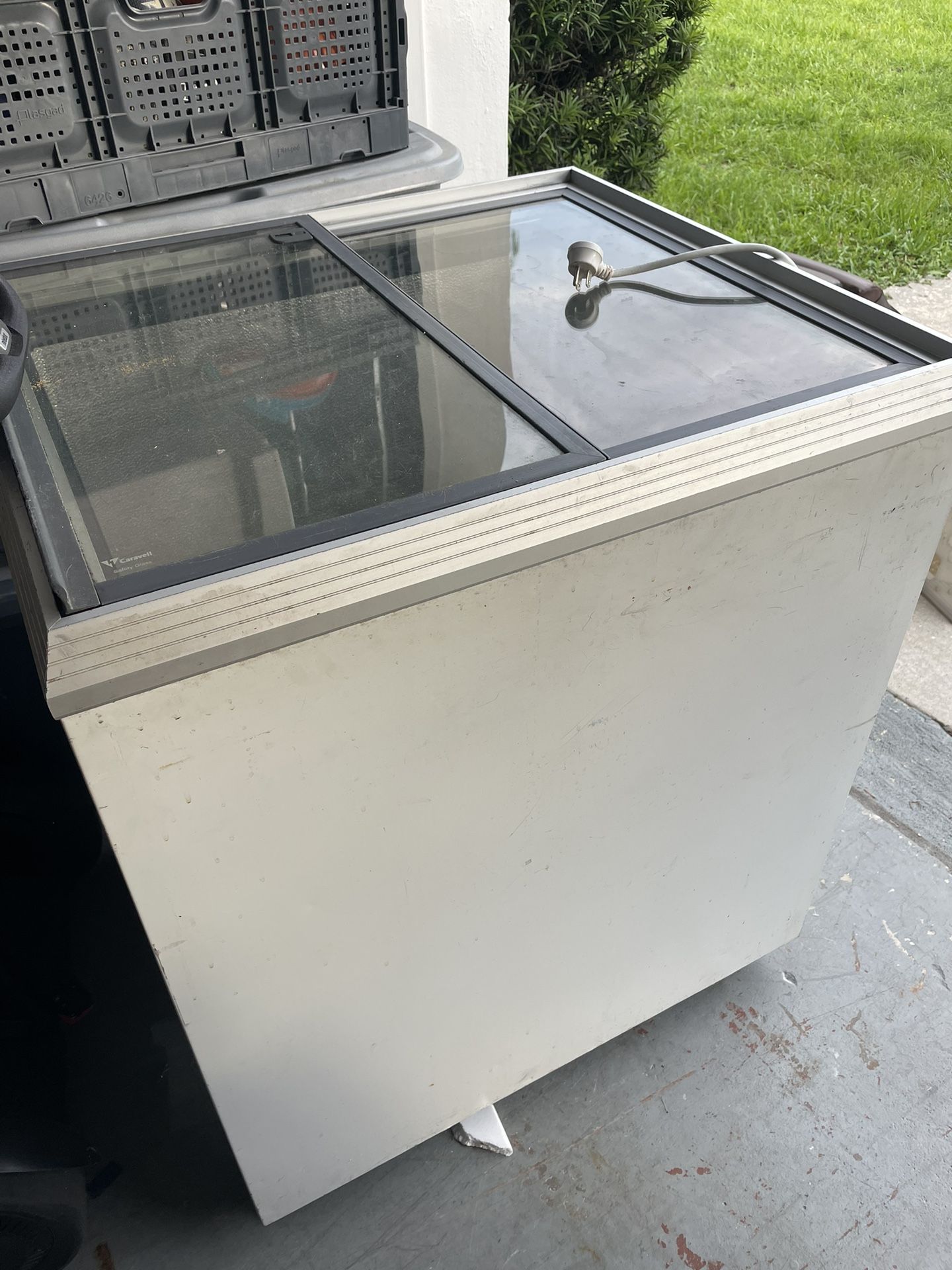 Caravell Deep Freezer for Sale in Wellington, FL - OfferUp
