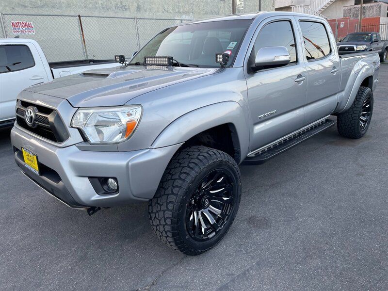 2015 Toyota Tacoma PreRunner V6 for Sale in Huntington Beach, CA - OfferUp