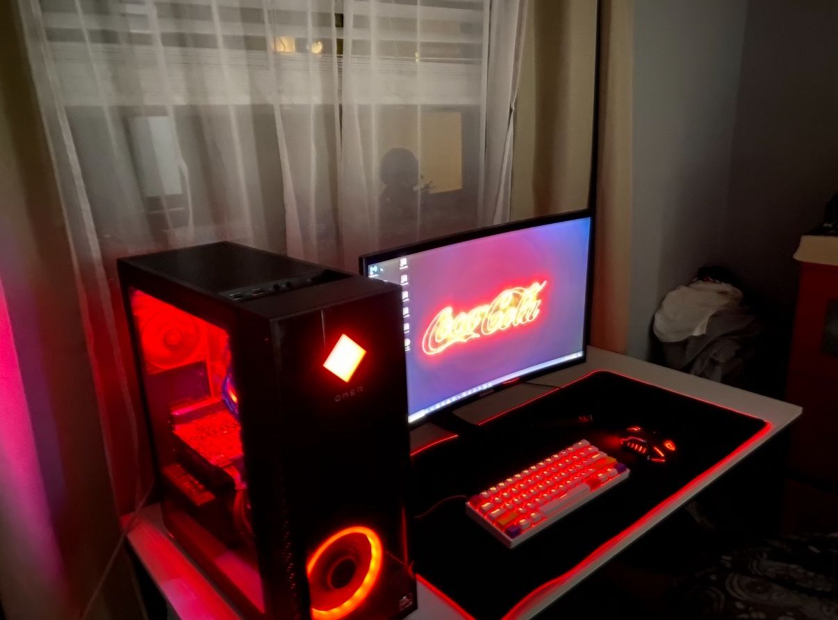 OMEN GAMING PC (includes monitor, controller, keyboard and mouse) for ...
