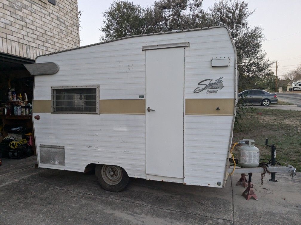 1968 Shasta Compact RV Vintage Camper for Sale in San Antonio, TX - OfferUp