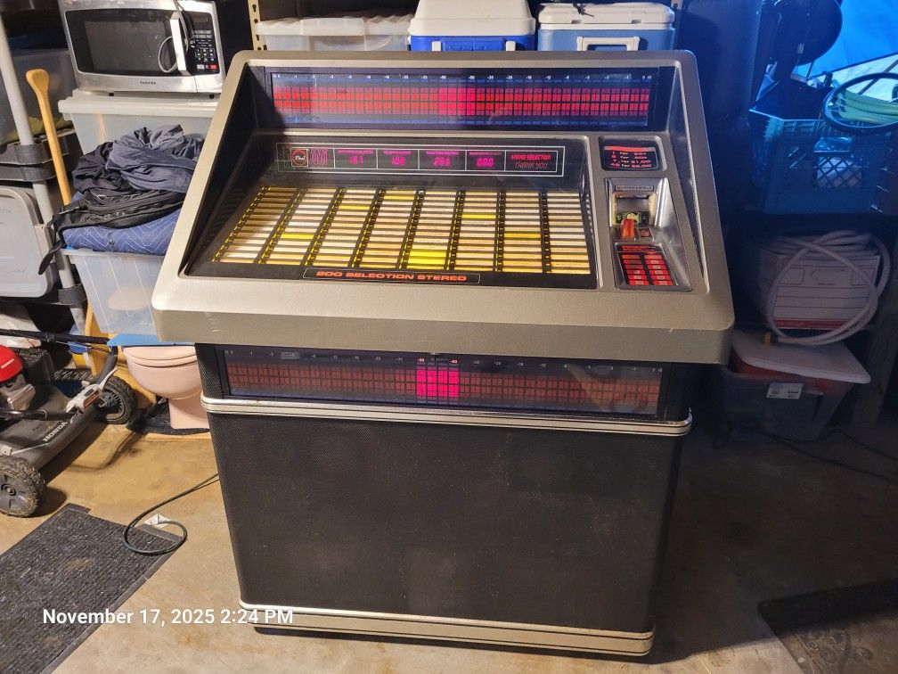 AMI-ROWE R89 Jukebox for Sale in Seattle, WA - OfferUp