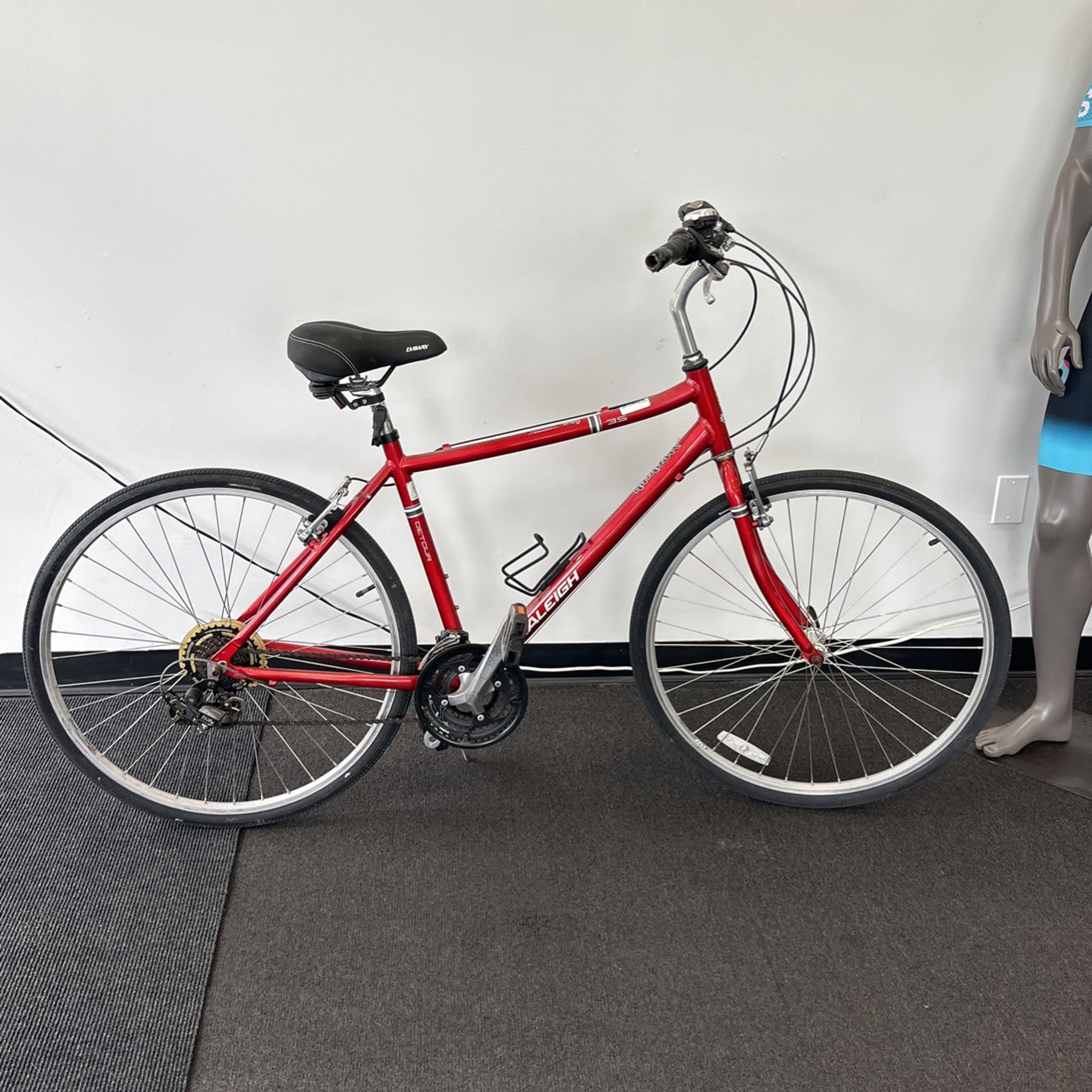 Bike Raleigh Red for Sale in Deerfield Beach, FL - OfferUp