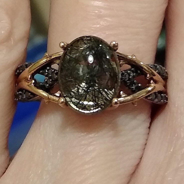 Beautiful New In Box 10k Rose Gold Disney Enchanted Ring ! for Sale in ...