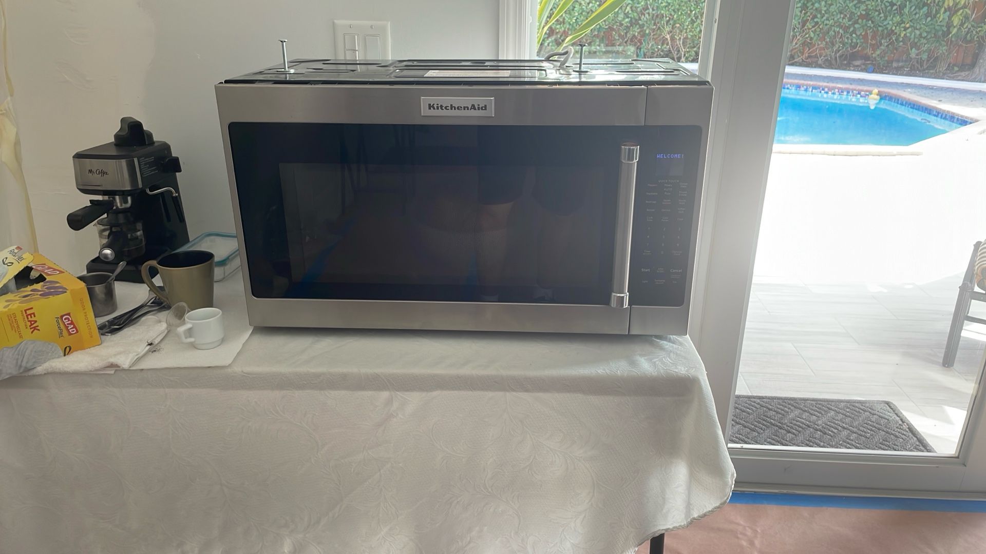 Kitchen Aid Microwave Brand New for Sale in Miami, FL - OfferUp