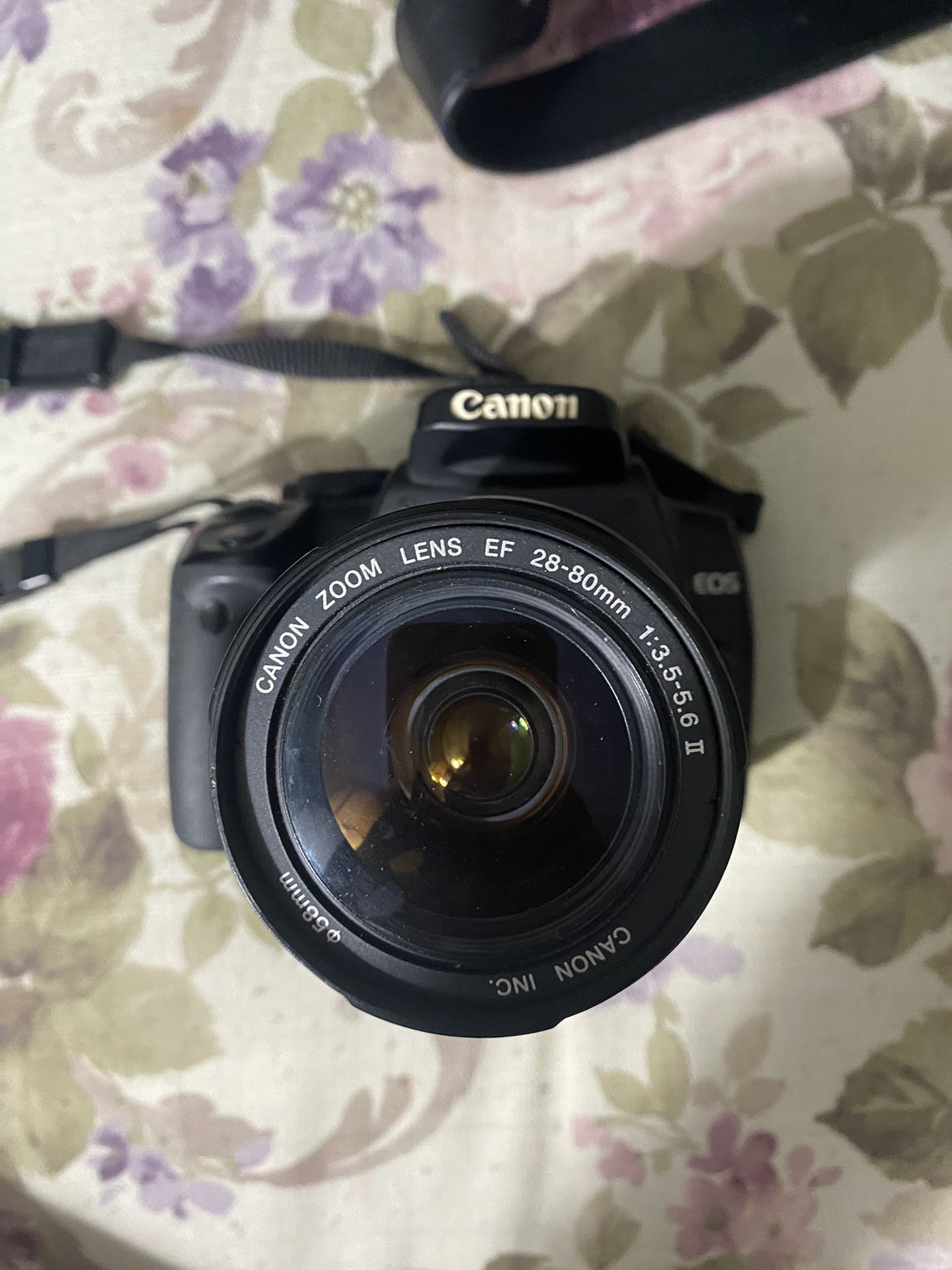 Cannon Camera Used But In Great Conditions for Sale in Garden Grove, CA - OfferUp