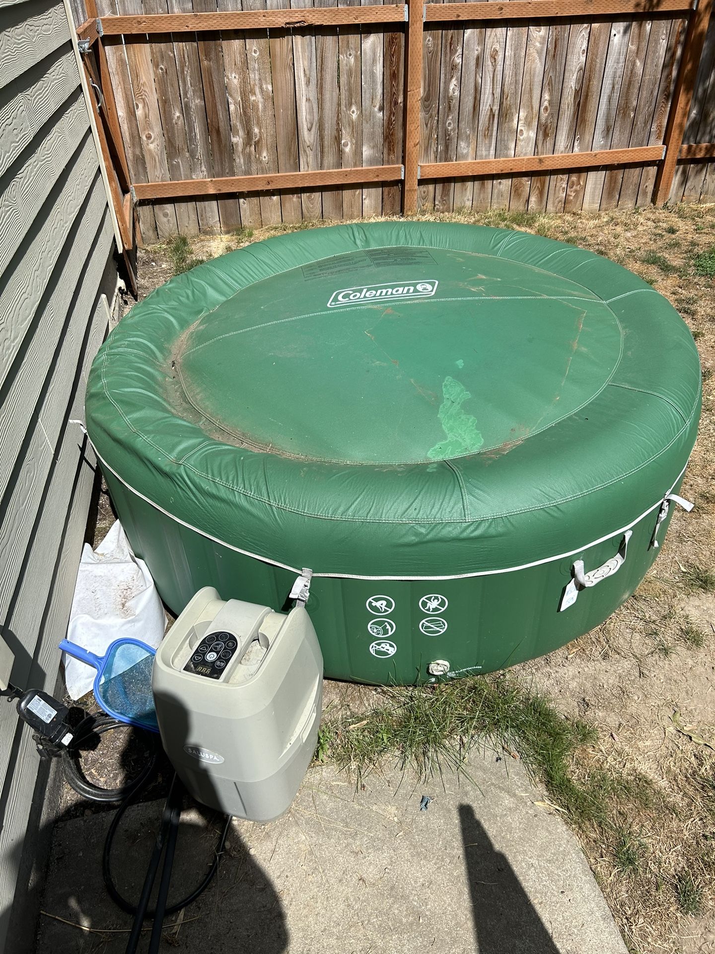 Coleman Inflatable Hot Tub for Sale in Lake Stevens, WA - OfferUp