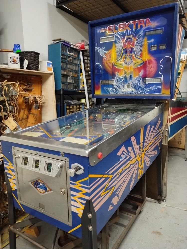 Bally Elektra Pinball for Sale in San Tan Valley, AZ - OfferUp