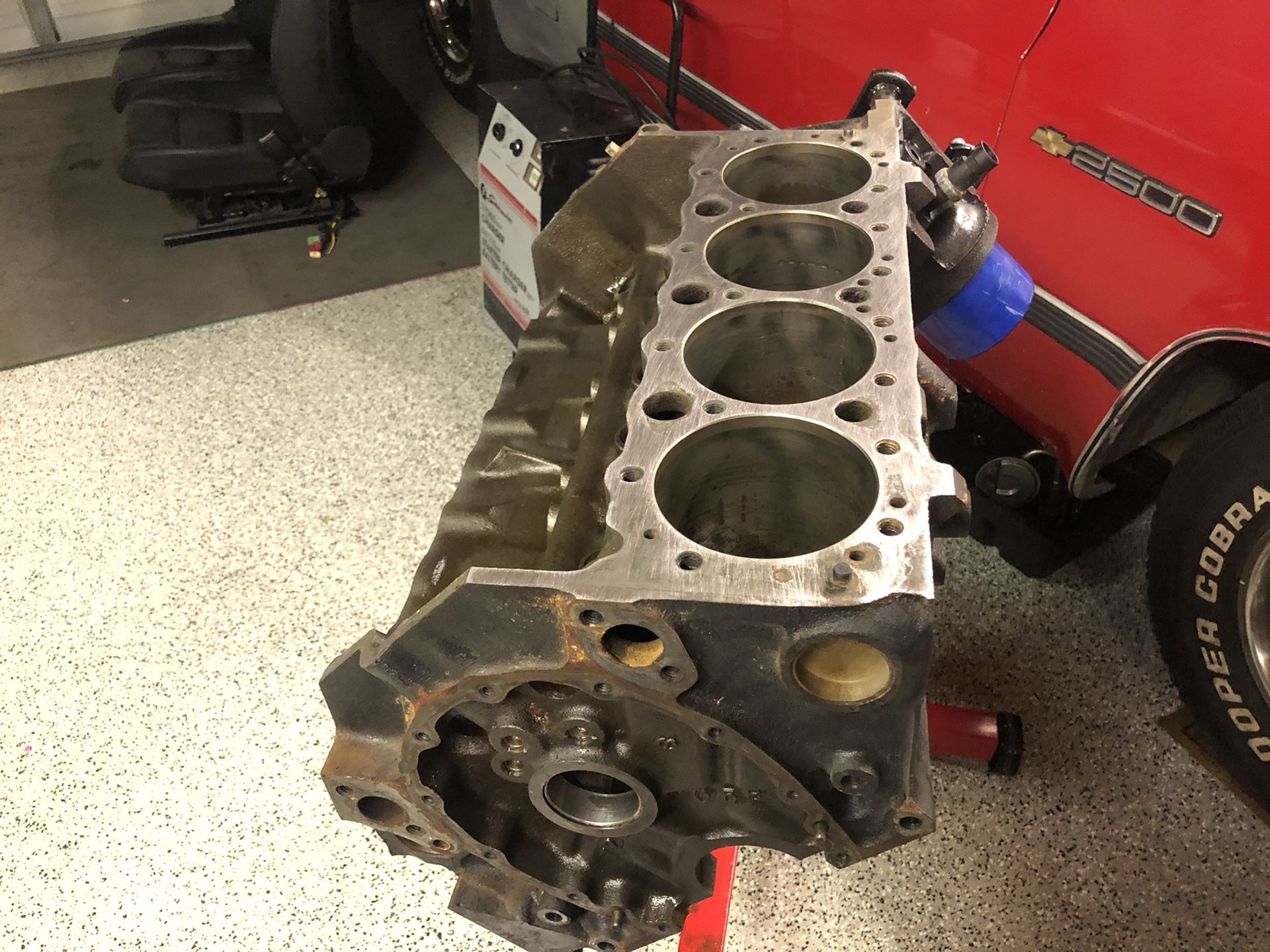 350 sbc engine block for Sale in Houston, TX - OfferUp