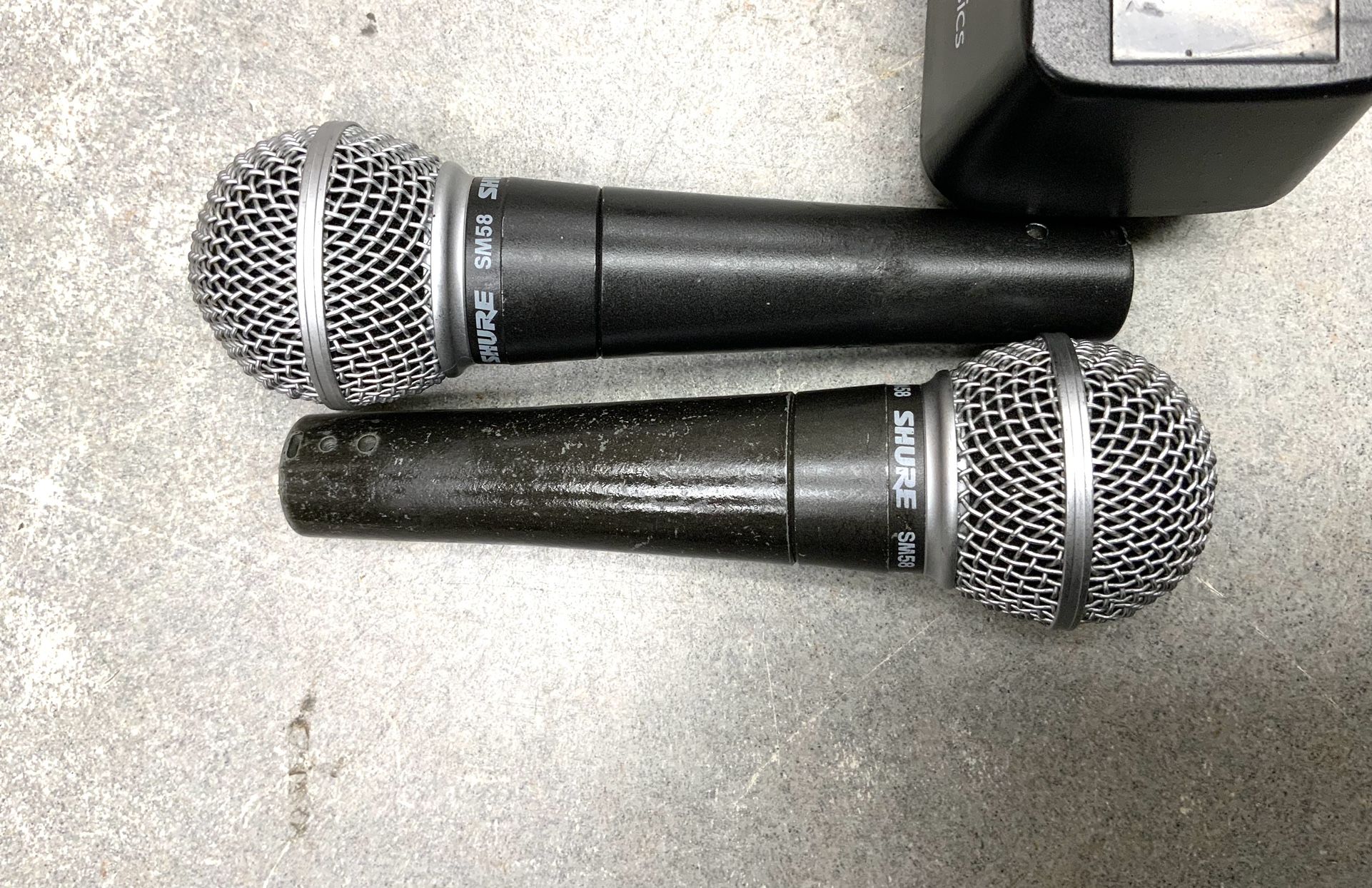 Pair Shure Sm58 Handheld XLR MIC Microphone Dynamic Vocals Music ...