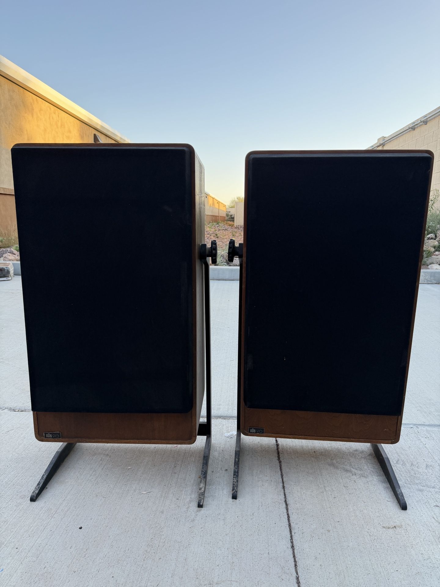 ADS 910 Speakers for Sale in Scottsdale, AZ - OfferUp