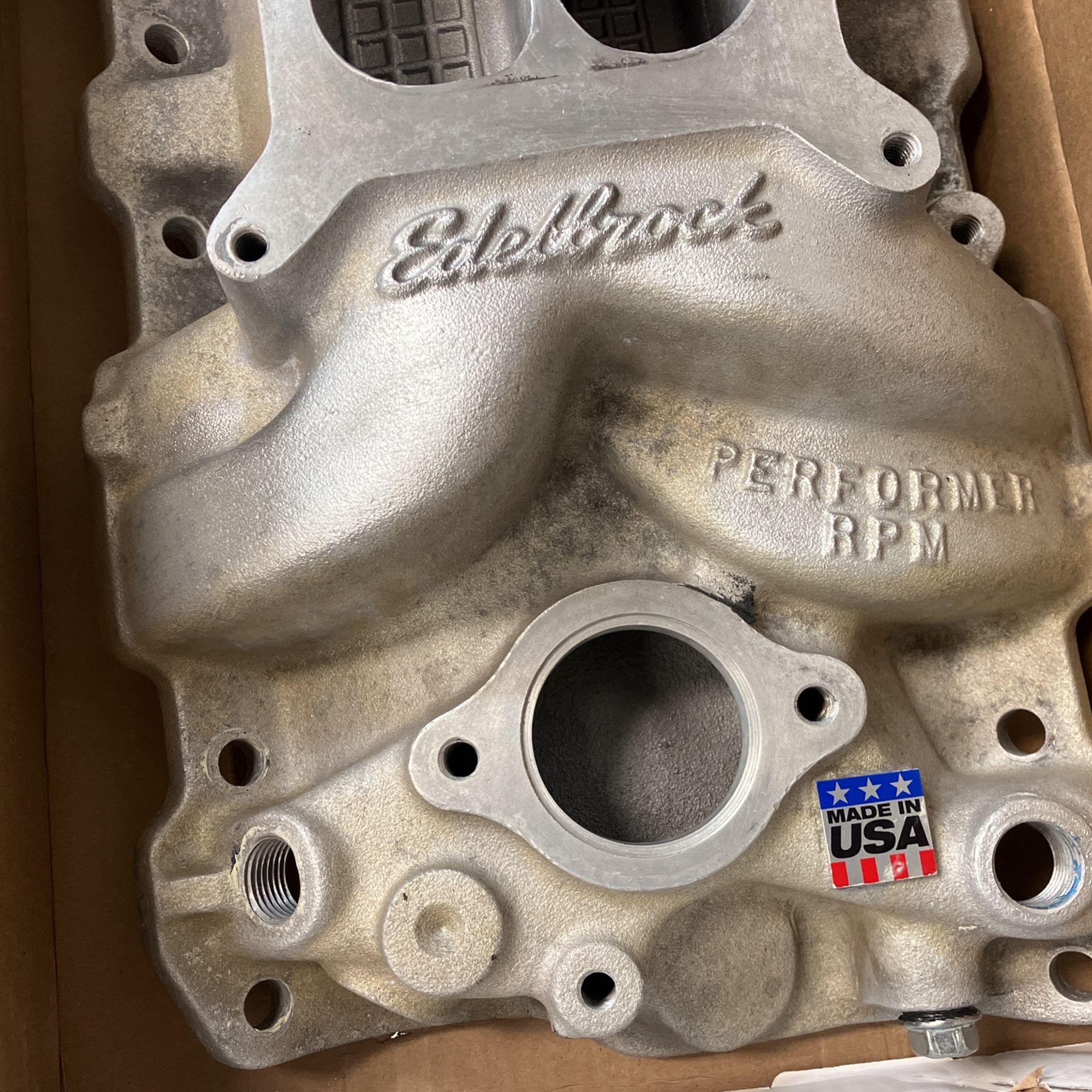 Edelbrock Intake, Manifold for Sale in Puyallup, WA - OfferUp