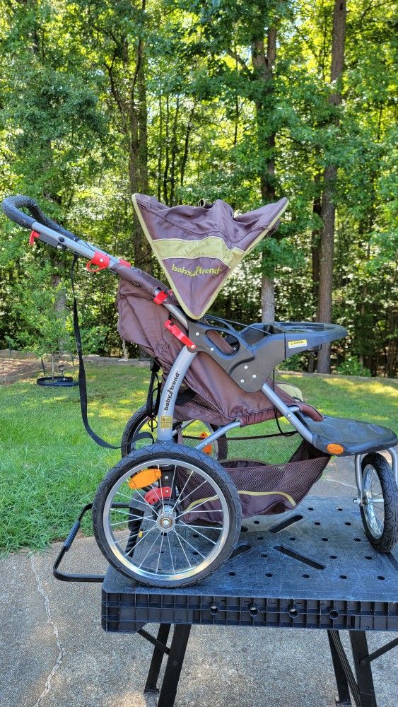 Expedition 3 Wheel Jogging Stroller (gently used by Grandparent) for ...