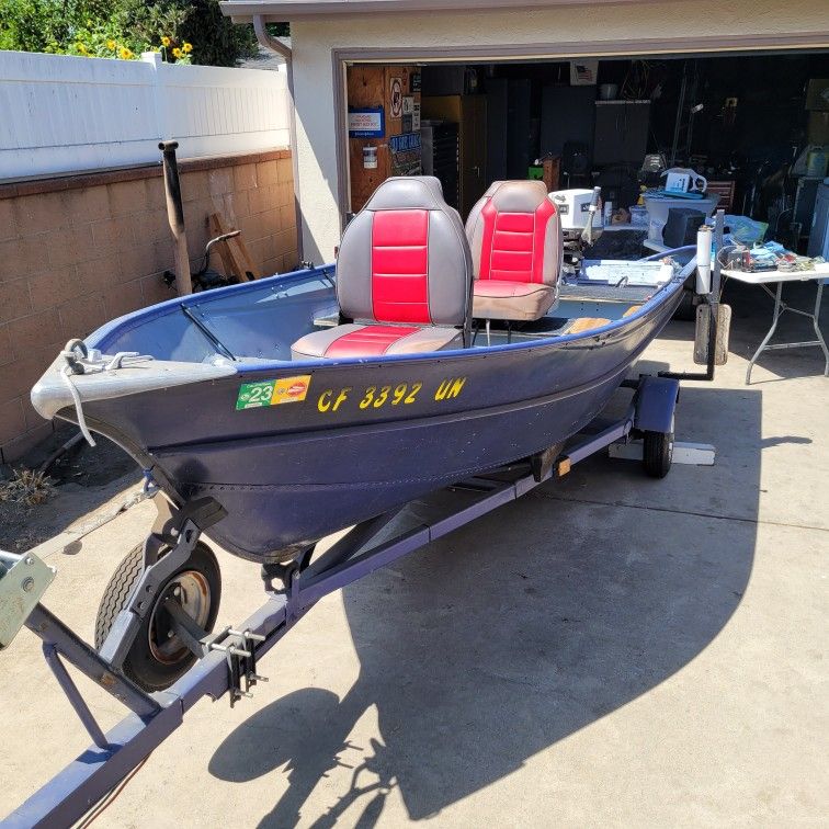 14 Ft VALCO fishing Boat And Trailer for Sale in Glendora, CA - OfferUp