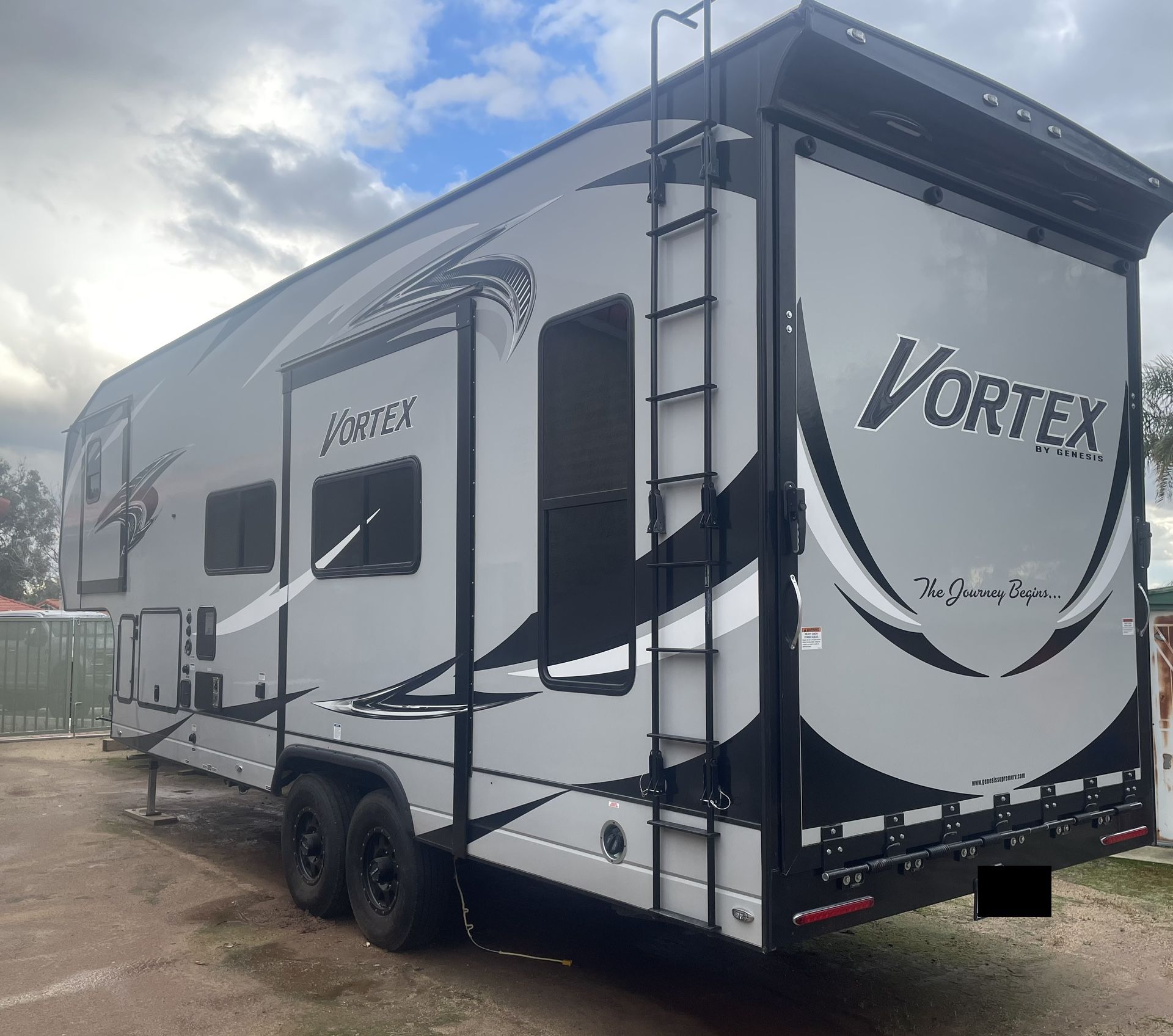 2021 Genesis VORTEX 2815VT for Sale in Rancho Cucamonga, CA - OfferUp