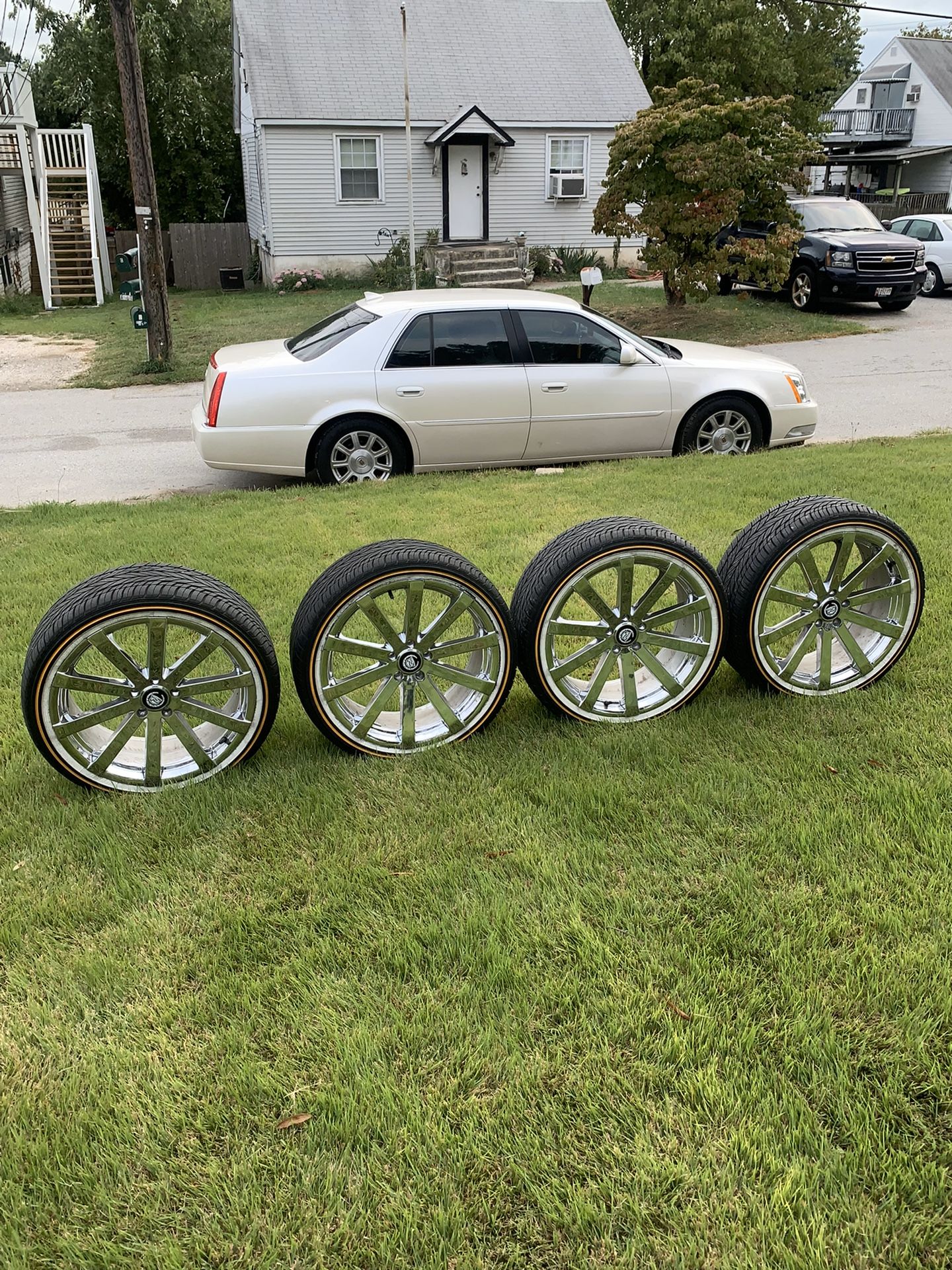 20 inch (245 /40 R20) Vogues for sale... I bought them last year for ...