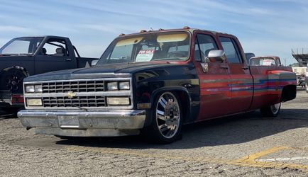 Bagged Chevy Dually