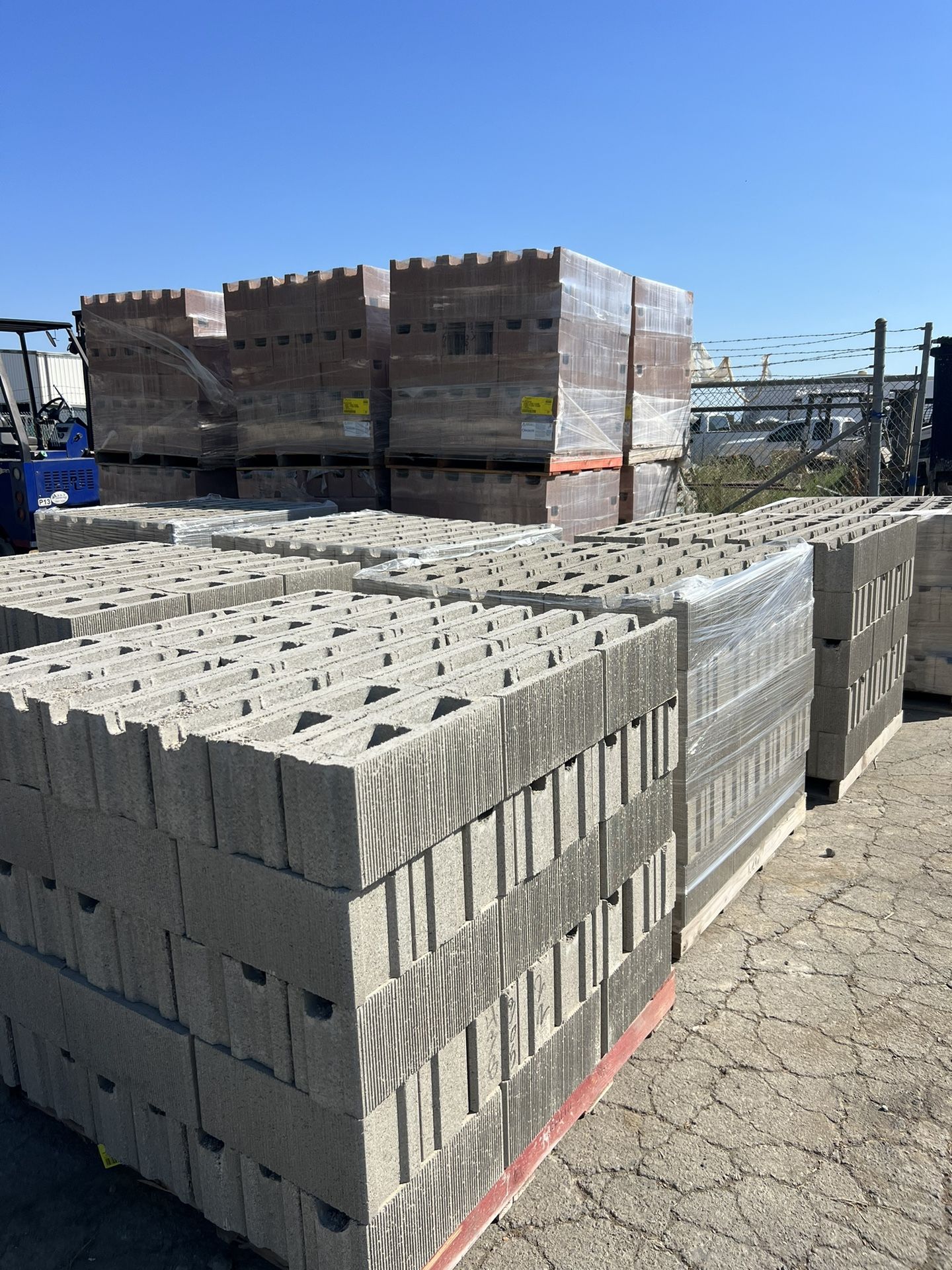 CMU Blocks,Cinder Block, Retaining Wall Block, Eldorado Stone, Stucco ...