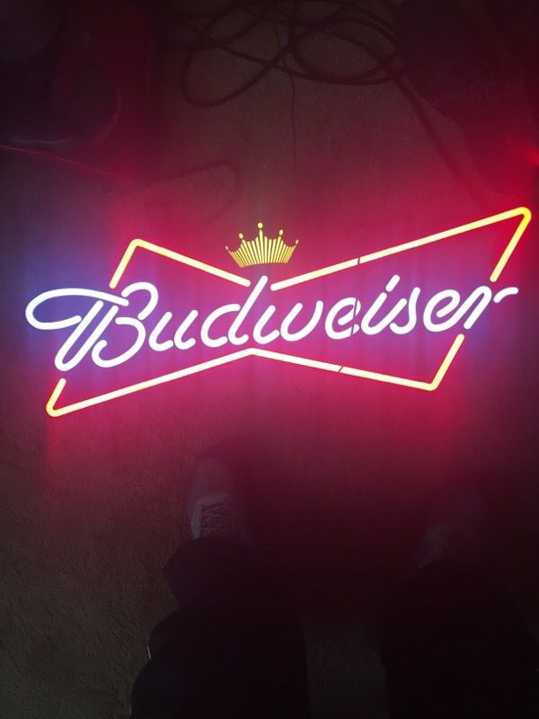 Budweiser Neon Light For Sale In Colma Ca Offerup