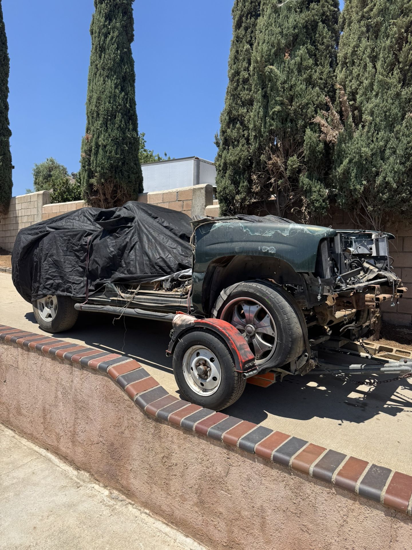 Chevy Tahoe Scrap Frame for Sale in Riverside, CA - OfferUp