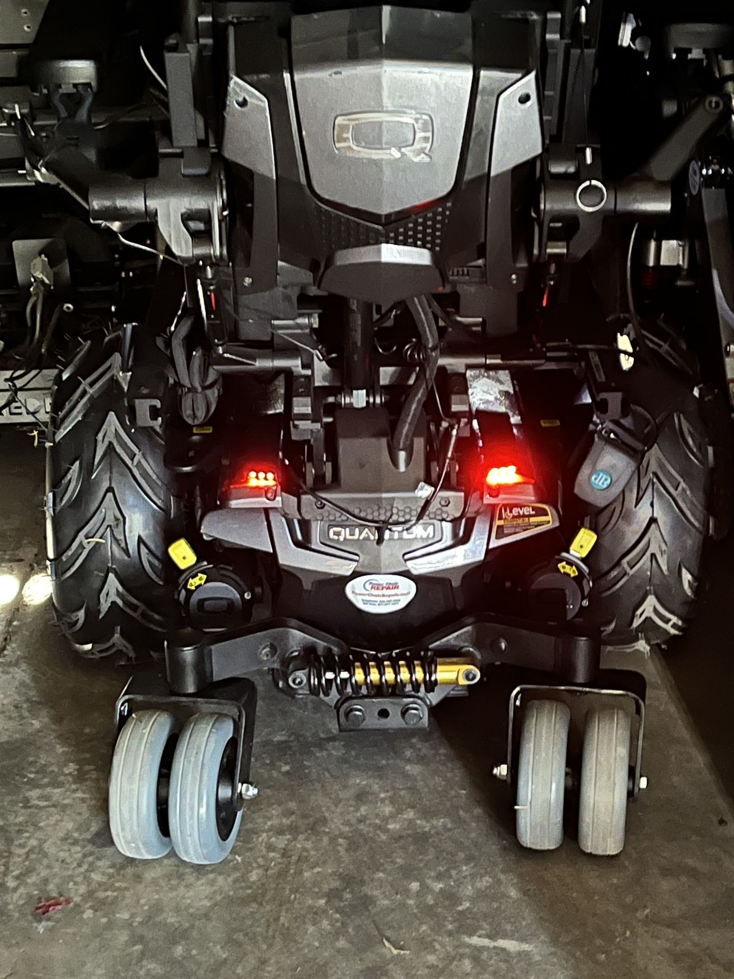 Quantum Q6 Edge OFF ROAD MONSTER for Sale in Tucson, AZ - OfferUp