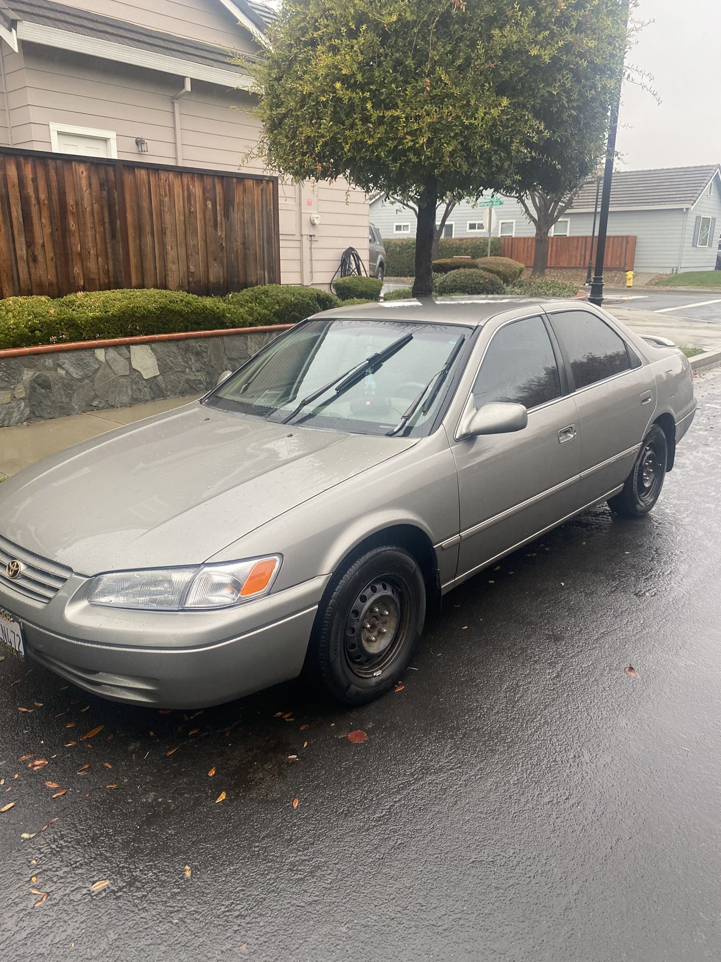 1999 Toyota Camry for Sale in Brentwood, CA - OfferUp