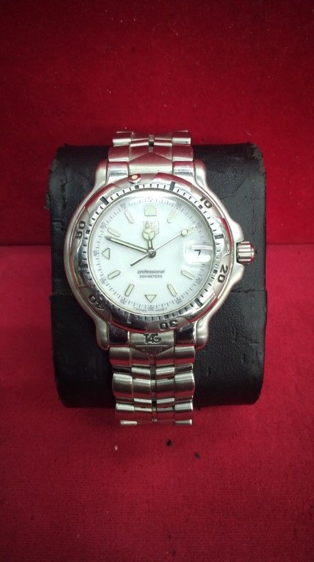 TAG Heuer Professional 6000 Pure White Dial Men's Watch for Sale in The ...
