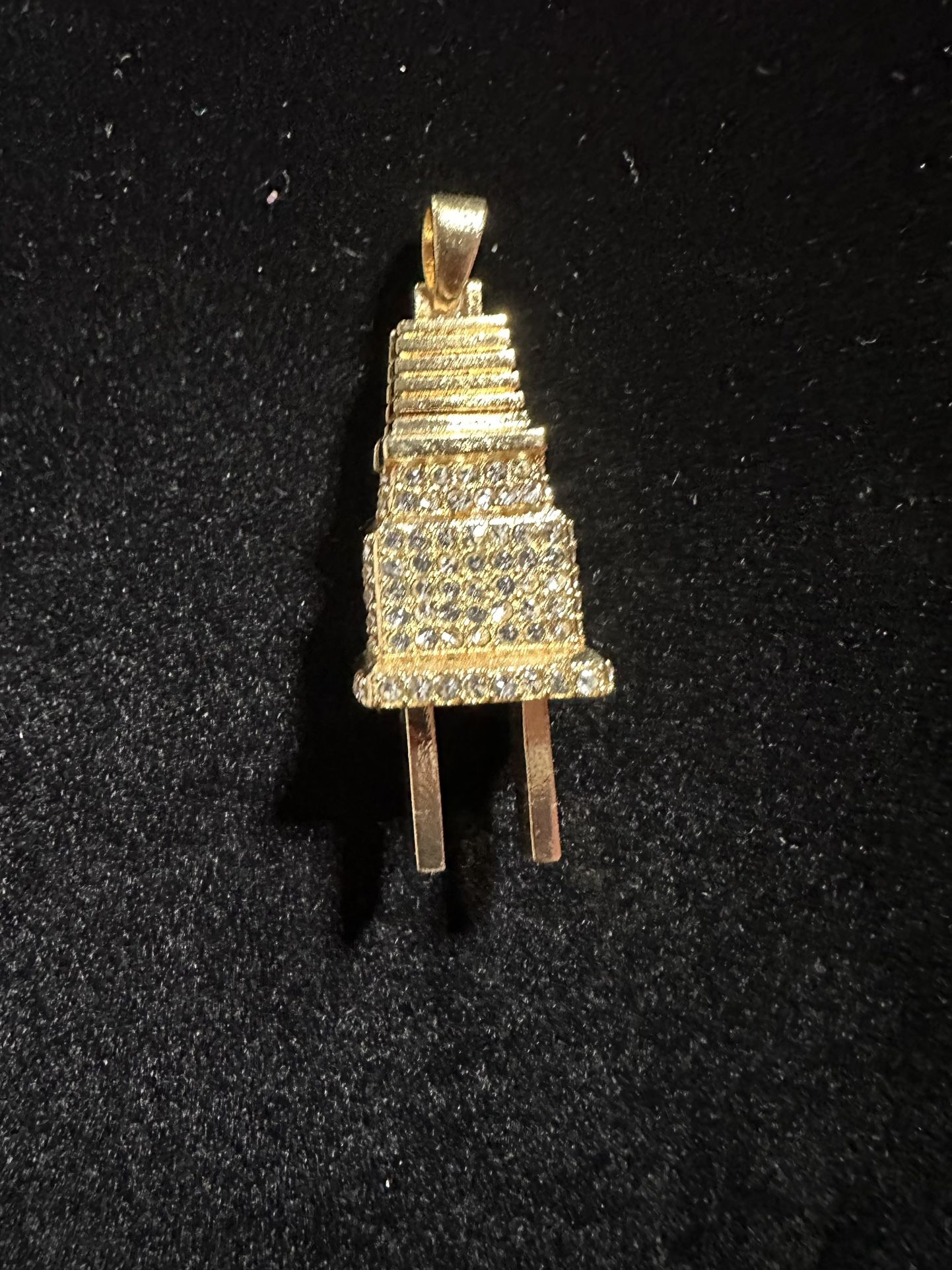 Iced Out Gold Plug Pendant (Lab Simulated Diamonds) (Large) for Sale in ...