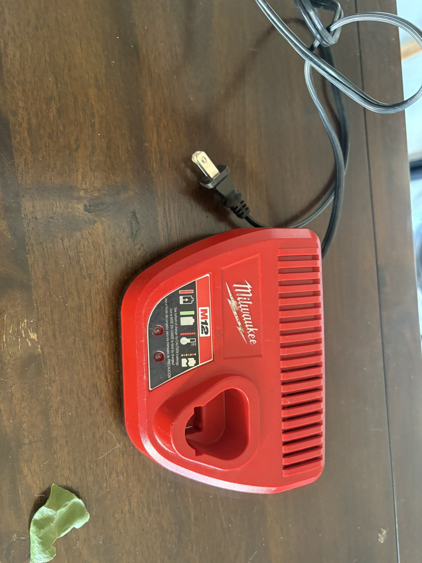M12 Charger Milwaukee for Sale in Chino, CA - OfferUp