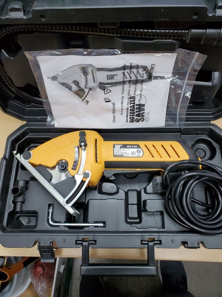 ROTORAZOR RZ120 compact circular saw for Sale in Tempe, AZ - OfferUp