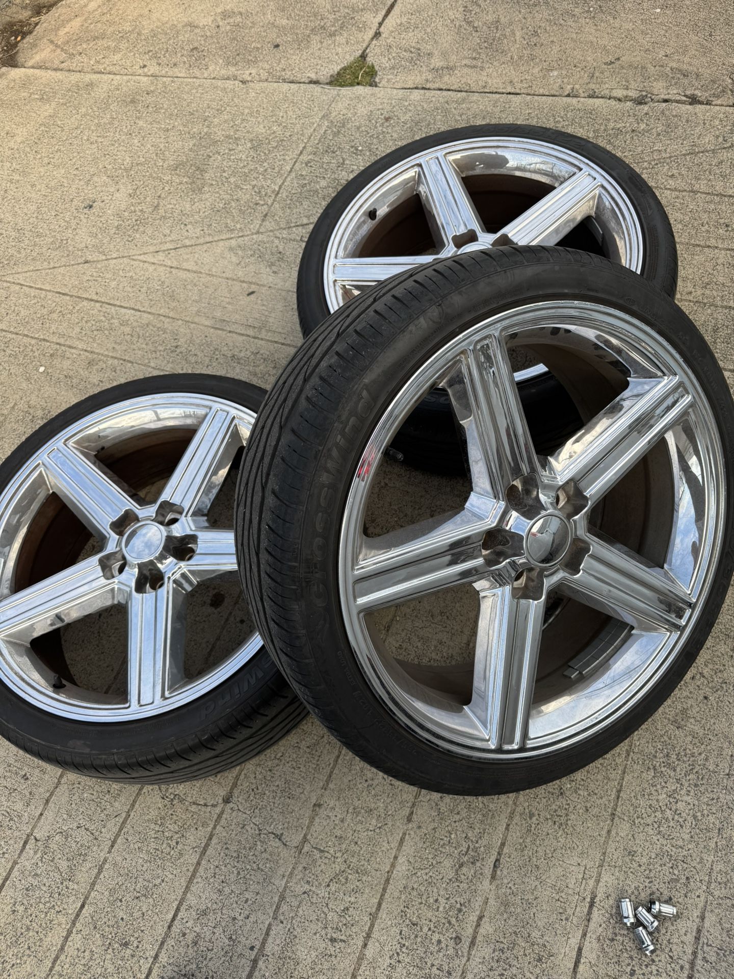 22 Inch Chrome Iroc Rims for Sale in Mililani, HI - OfferUp