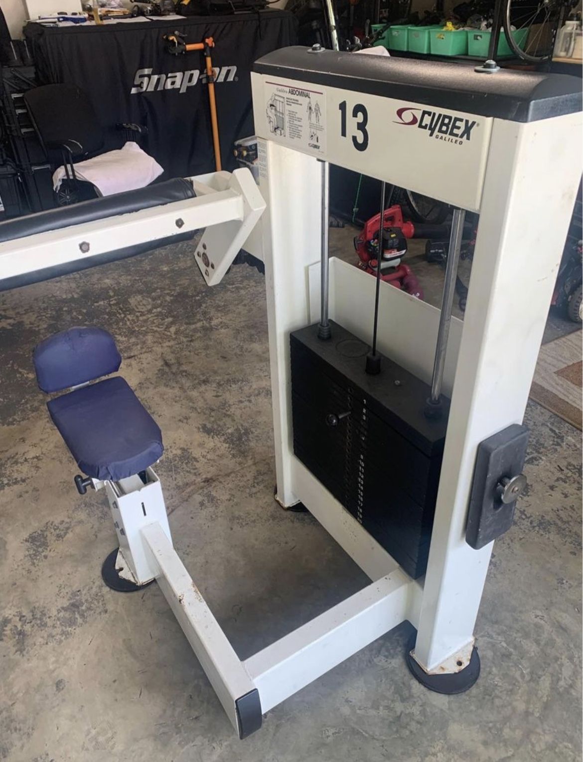 Cybex Abdominal Machine