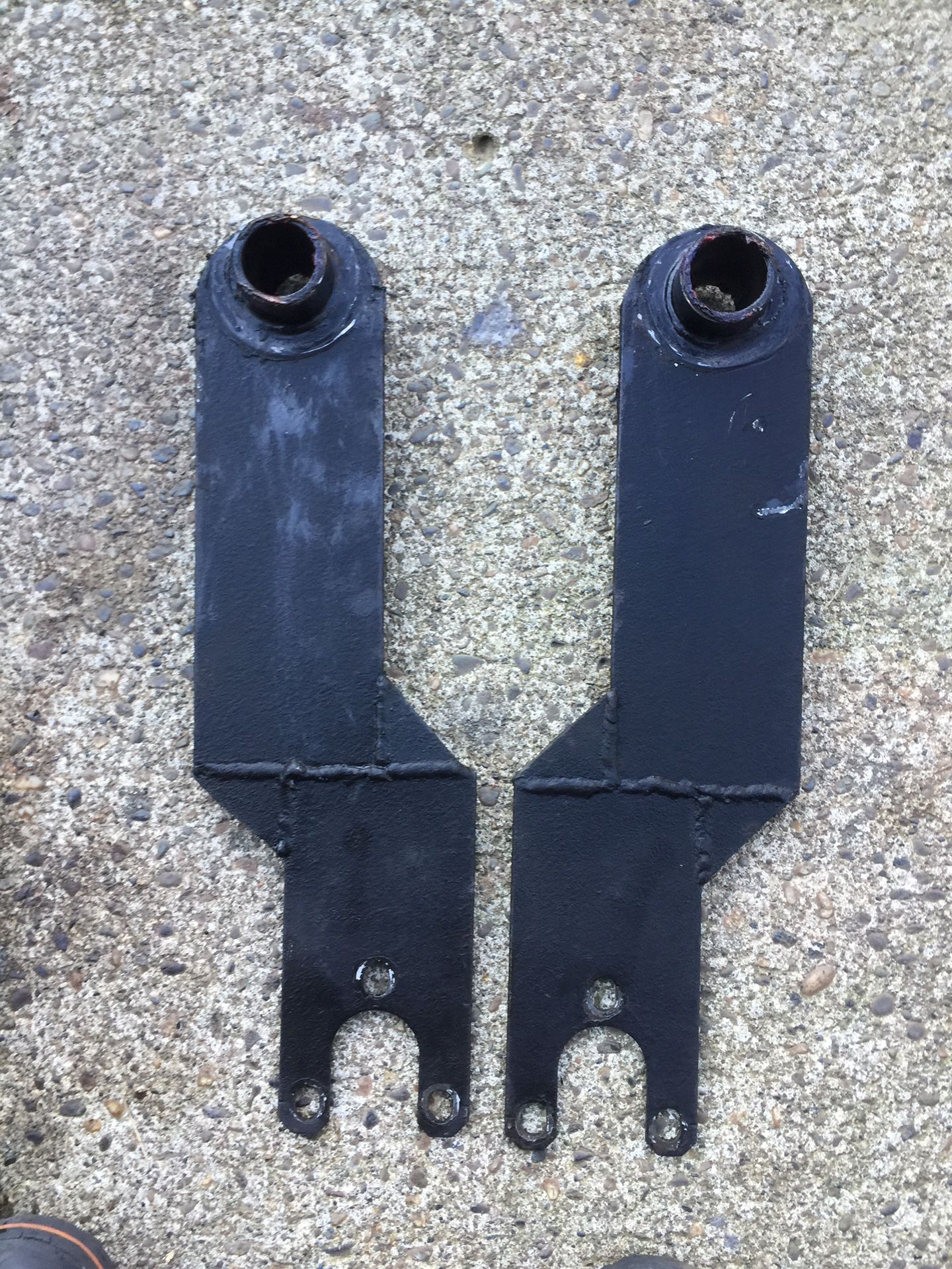 Vw bug swing axle drop plates for Sale in Everett, WA - OfferUp