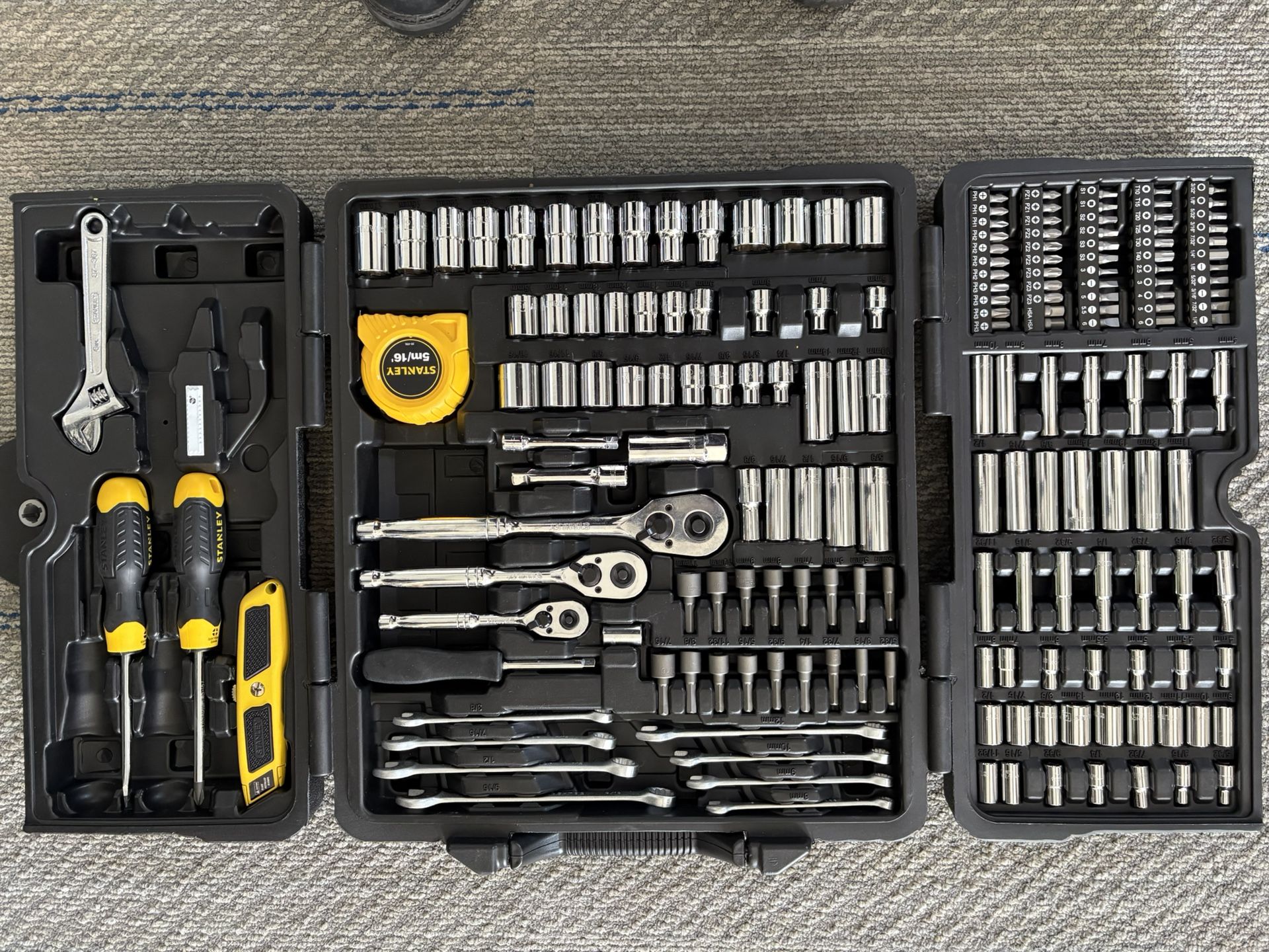 Stanley Mechanics Tool Set for Sale in Dallas, TX - OfferUp